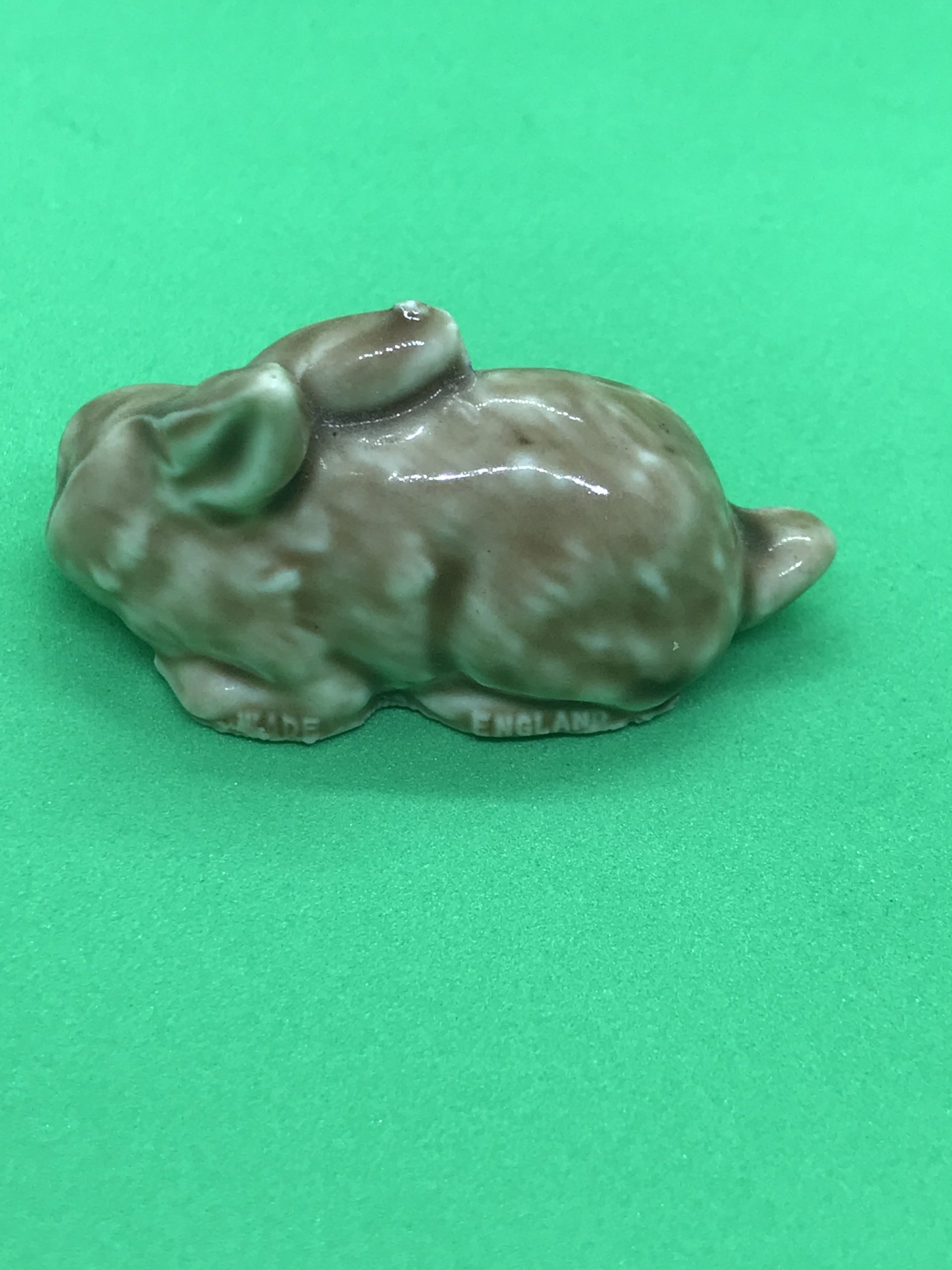 Wade Whimsies - Rabbit - Vintage Keepsakes