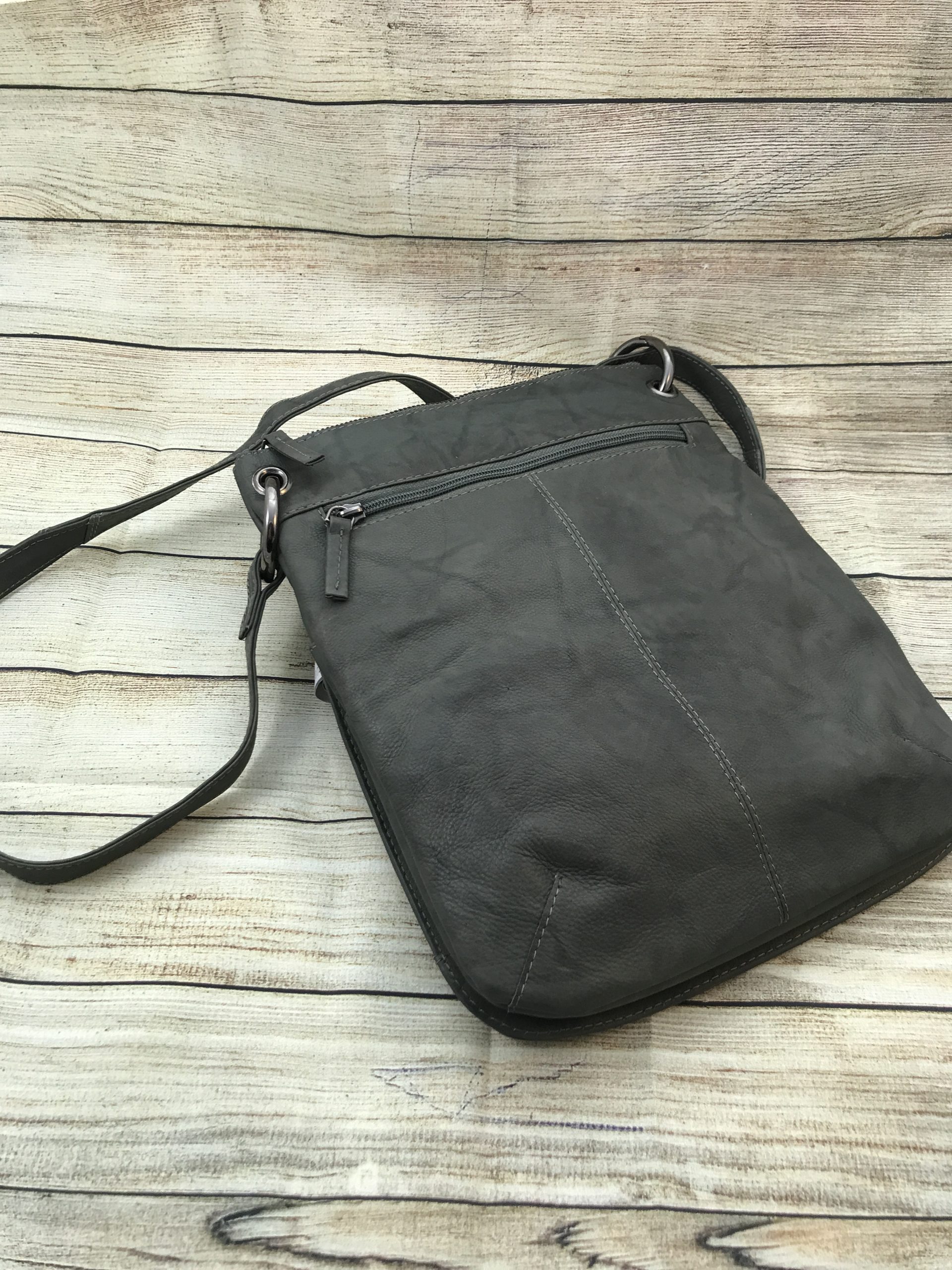 Oran Hide Grey Leather crossbody/shoulder bag - Vintage Keepsakes