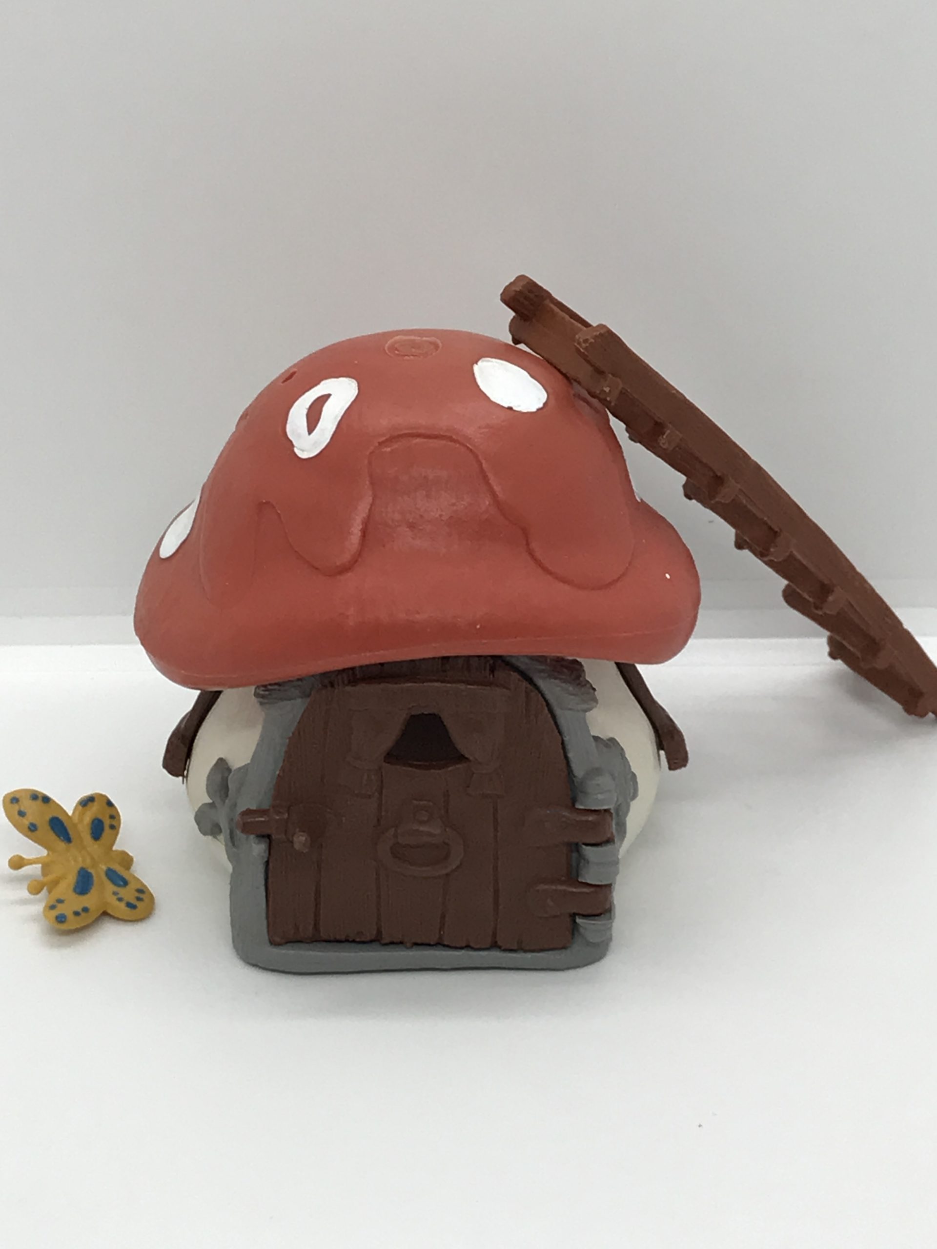 Smurf House Peyo 1978 - with Butterfly - Vintage Keepsakes