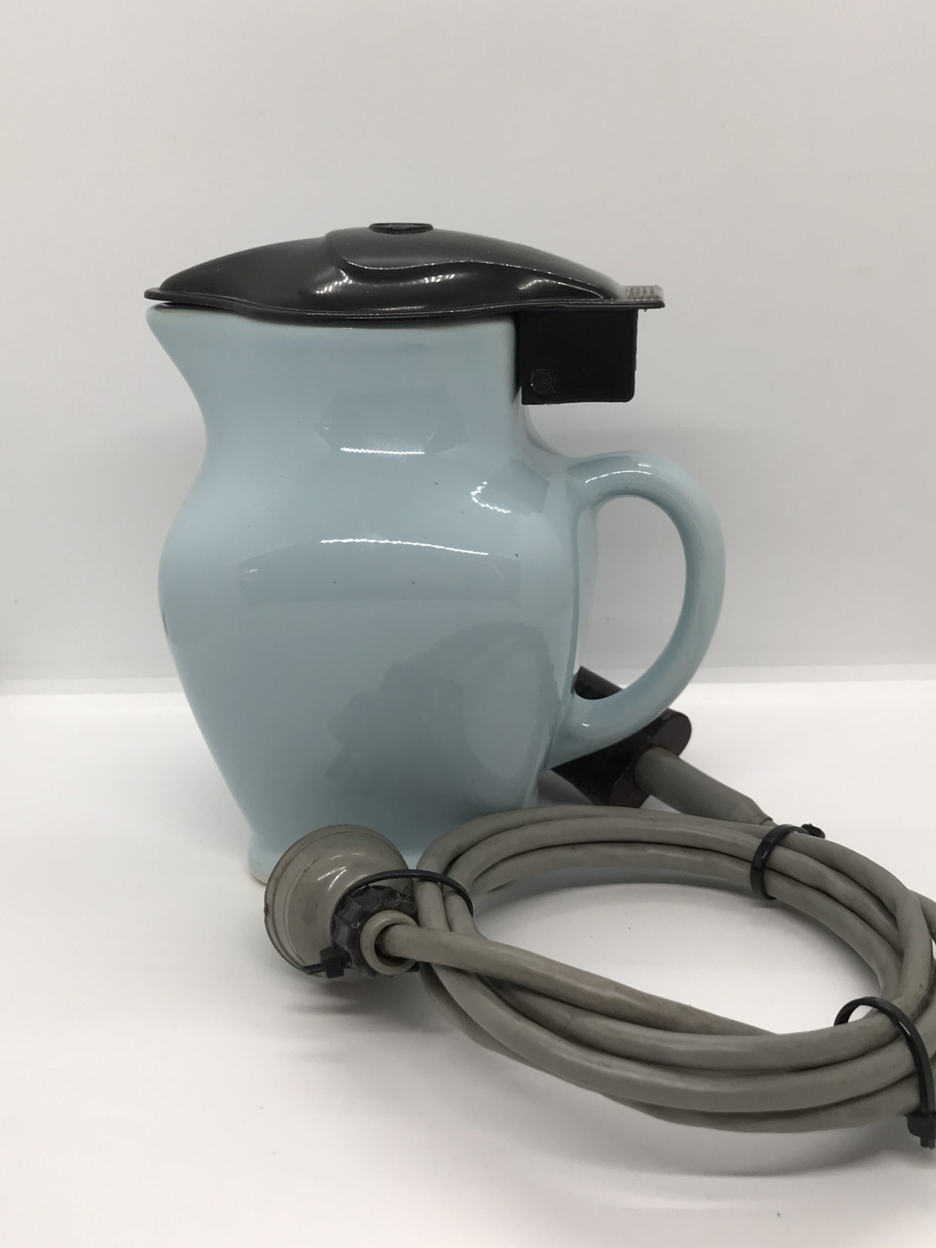 Vintage Nilsen Blue Electric Jug with cord - Vintage Keepsakes