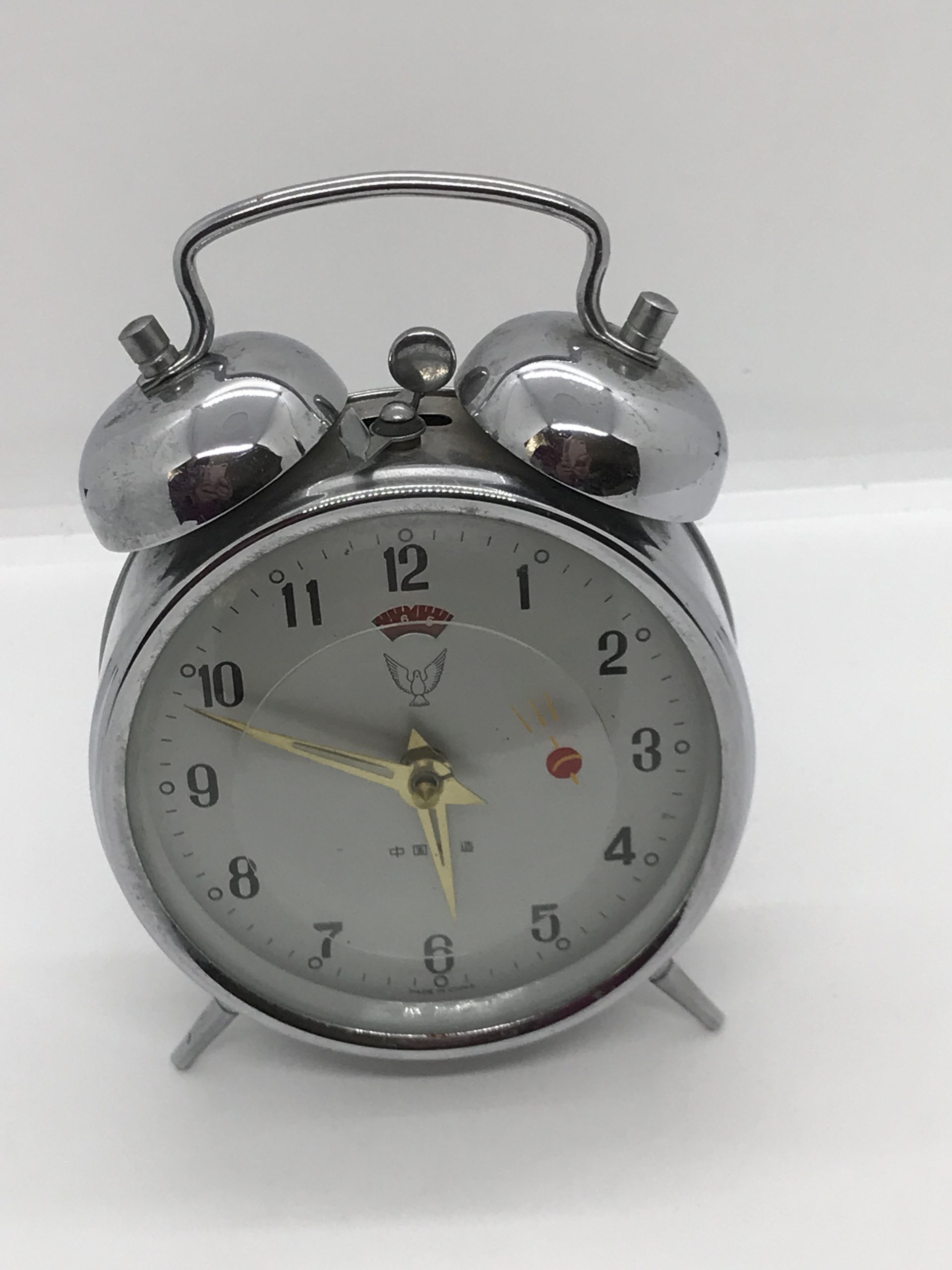 Vintage Chrome Alarm Clock with Satellite Second hand - Made in China ...