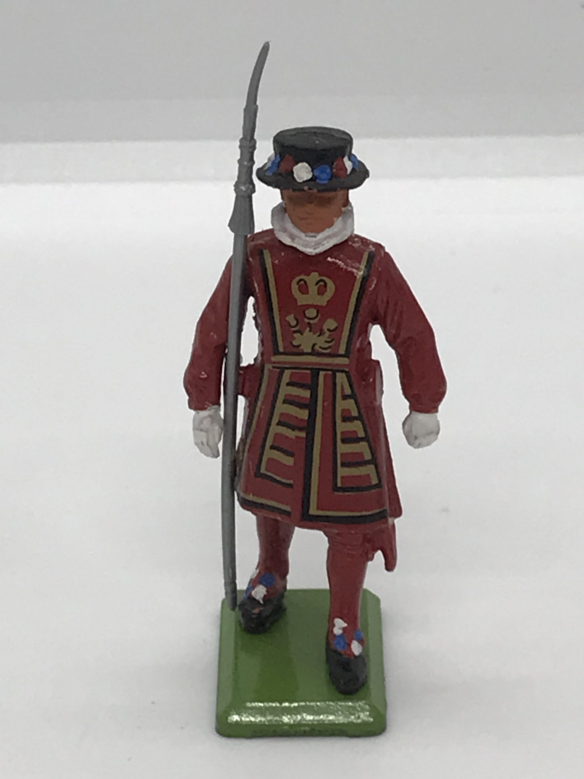 3 x Lead Soldiers Britains Ltd - Palace Guard, Life Guard, Beefeater ...