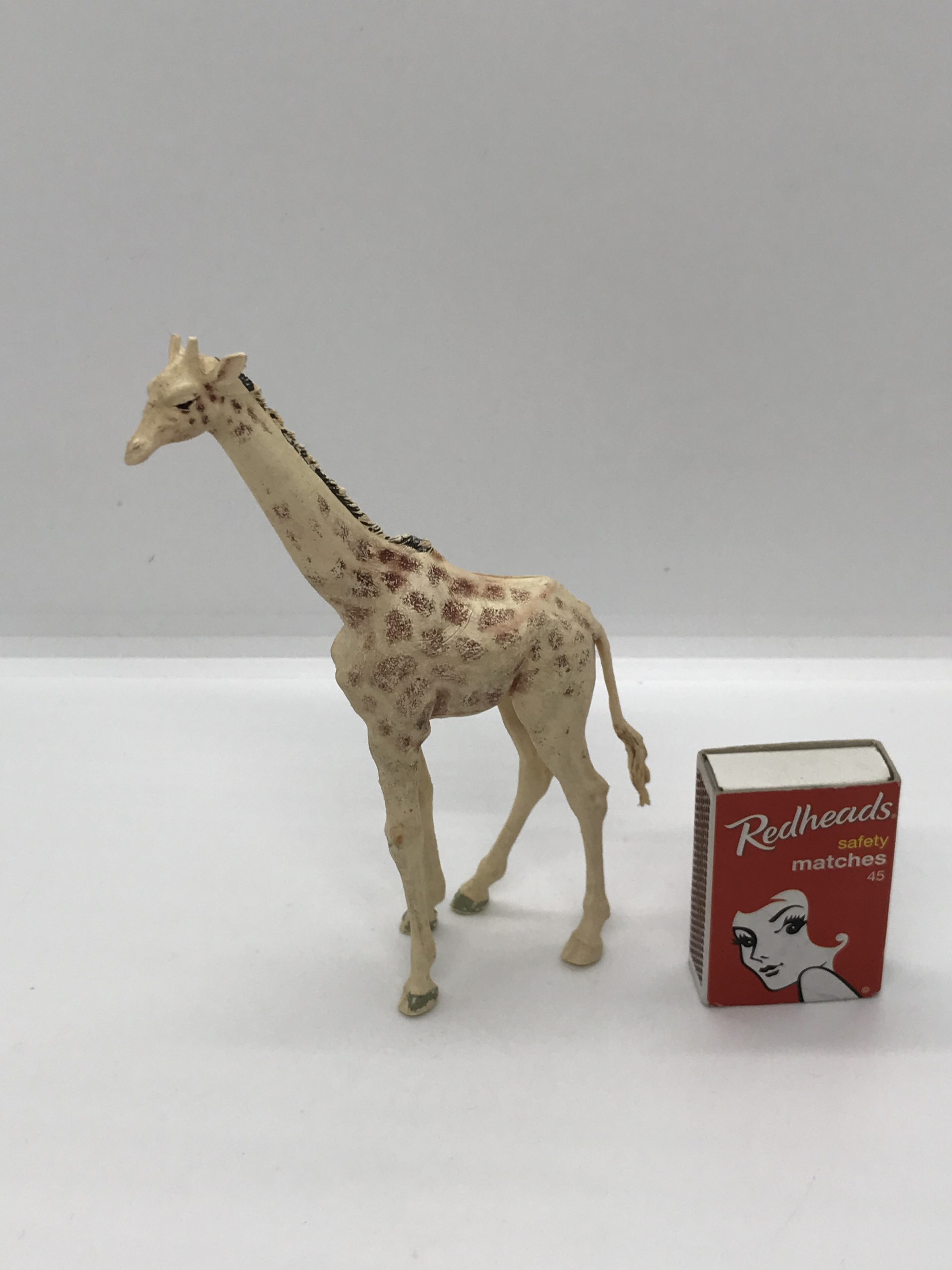 Britains Ltd Plastic Giraffe (15cm high) - Vintage Keepsakes