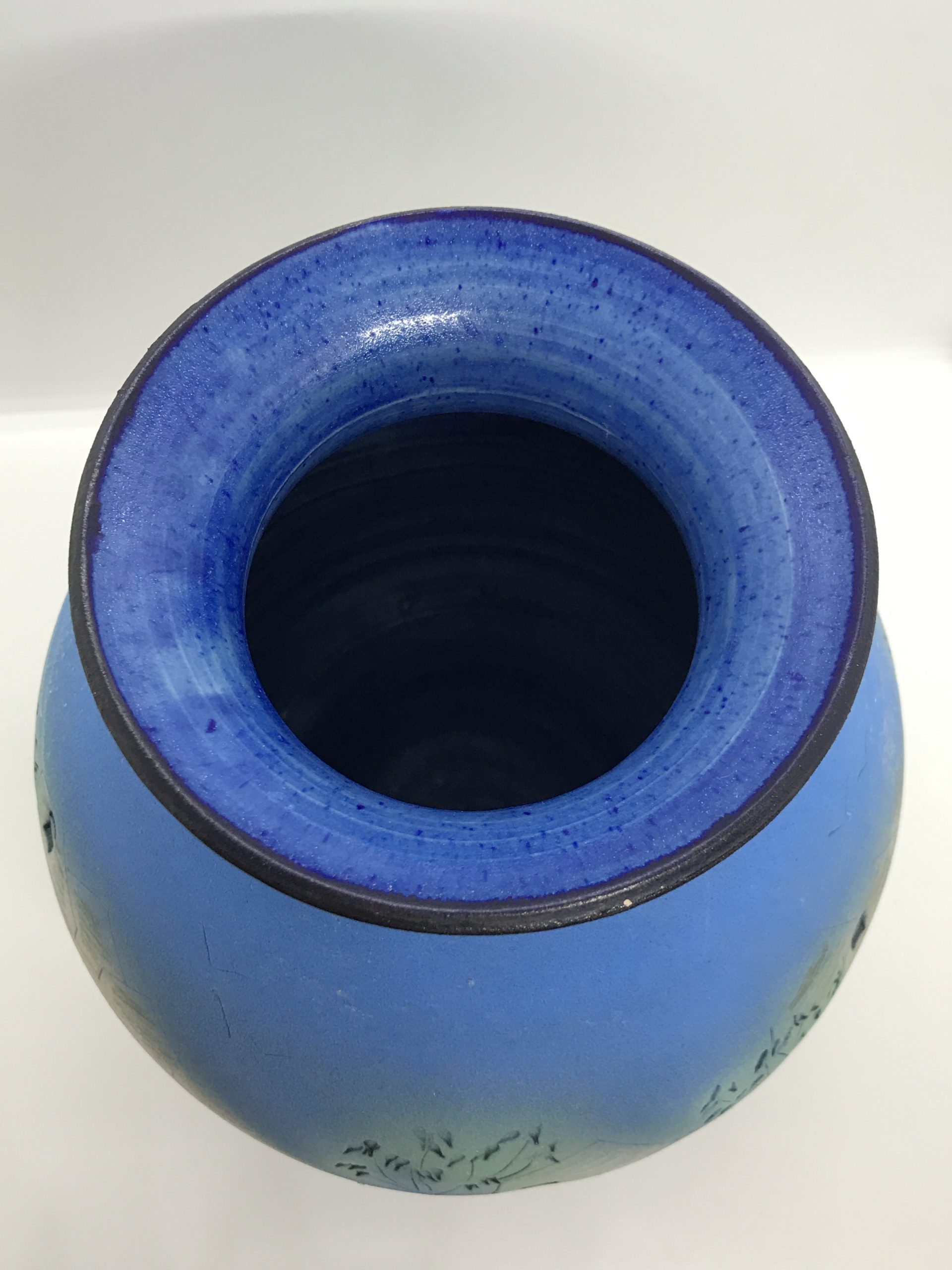 David Diggins Australian Studio Pottery Vase 24cm high - Vintage Keepsakes