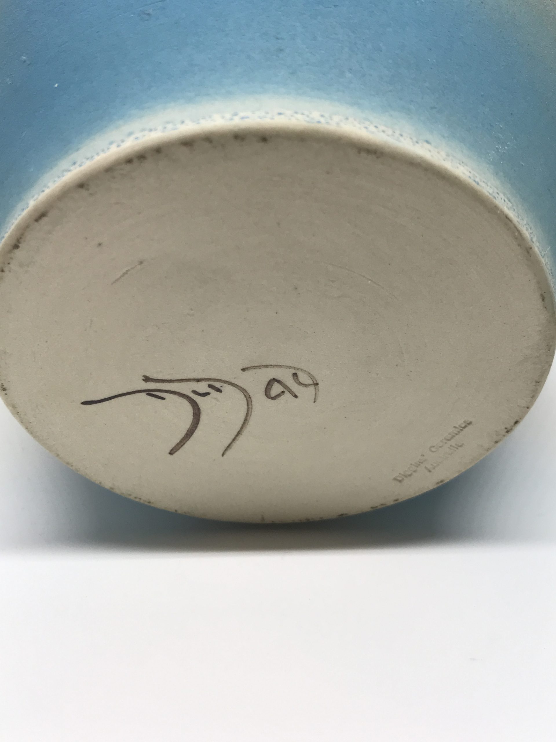 David Diggins Australian Studio Pottery Vase 24cm high - Vintage Keepsakes