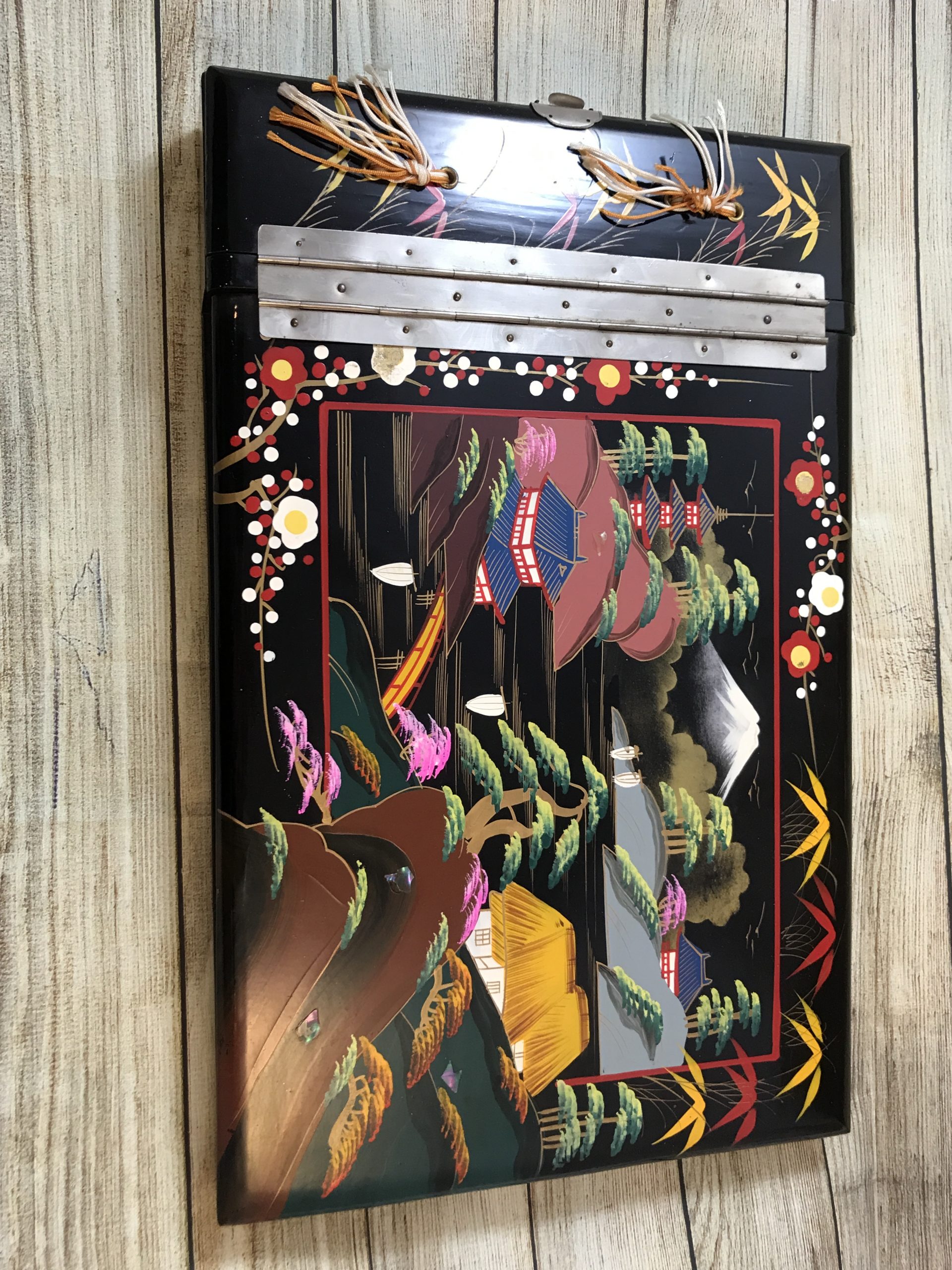 Oriental Musical Photo Album (approx 27x44cm) - Vintage Keepsakes