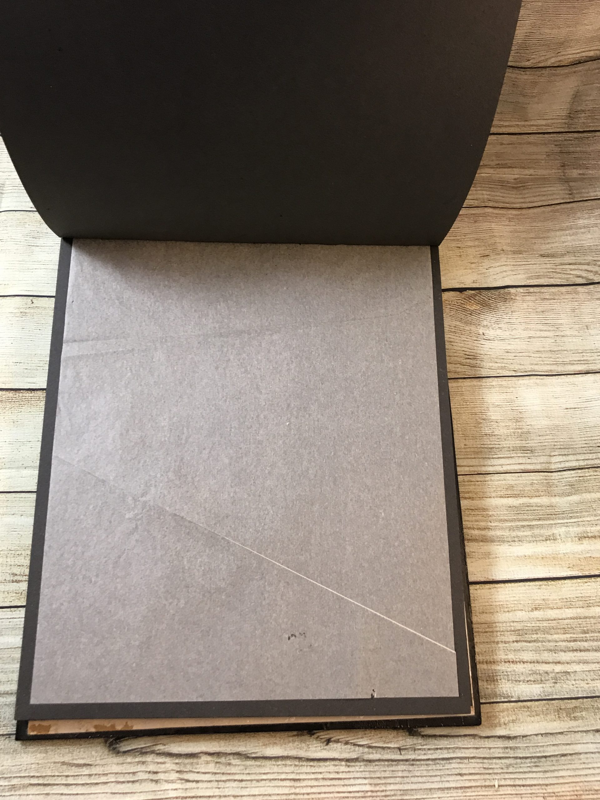 Oriental Musical Photo Album (approx 27x44cm) - Vintage Keepsakes