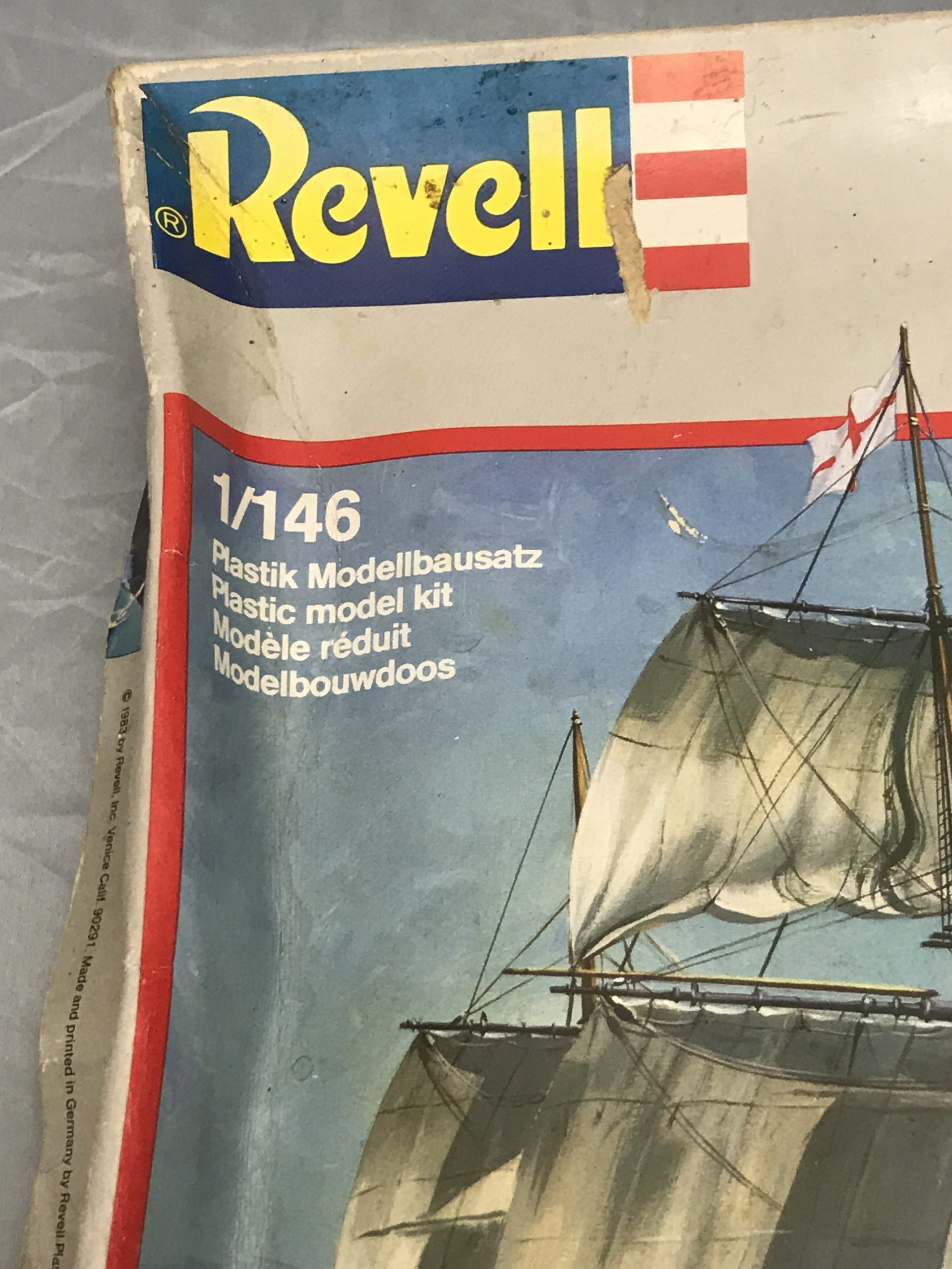 Revell HMS Victory 1/146 scale Model Kit - Vintage Keepsakes