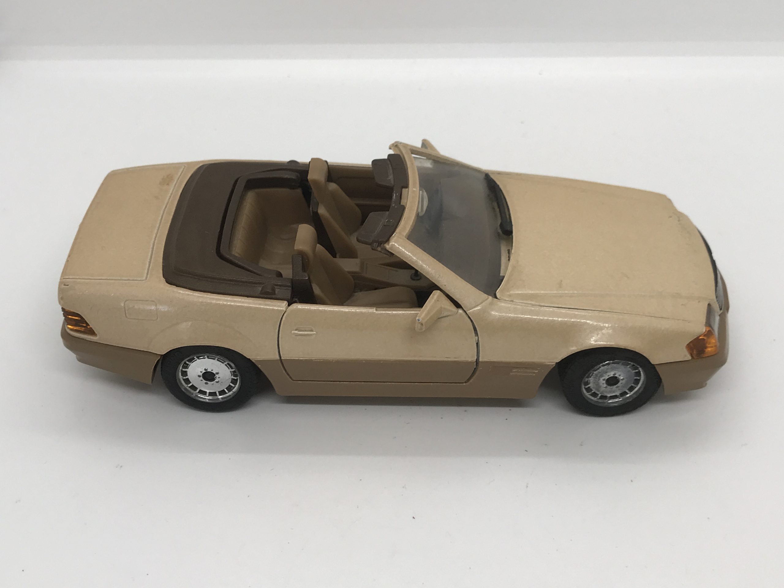 Majorette Brown Mercedes 500 SL Convertble 1/24 Scale - Vintage Keepsakes