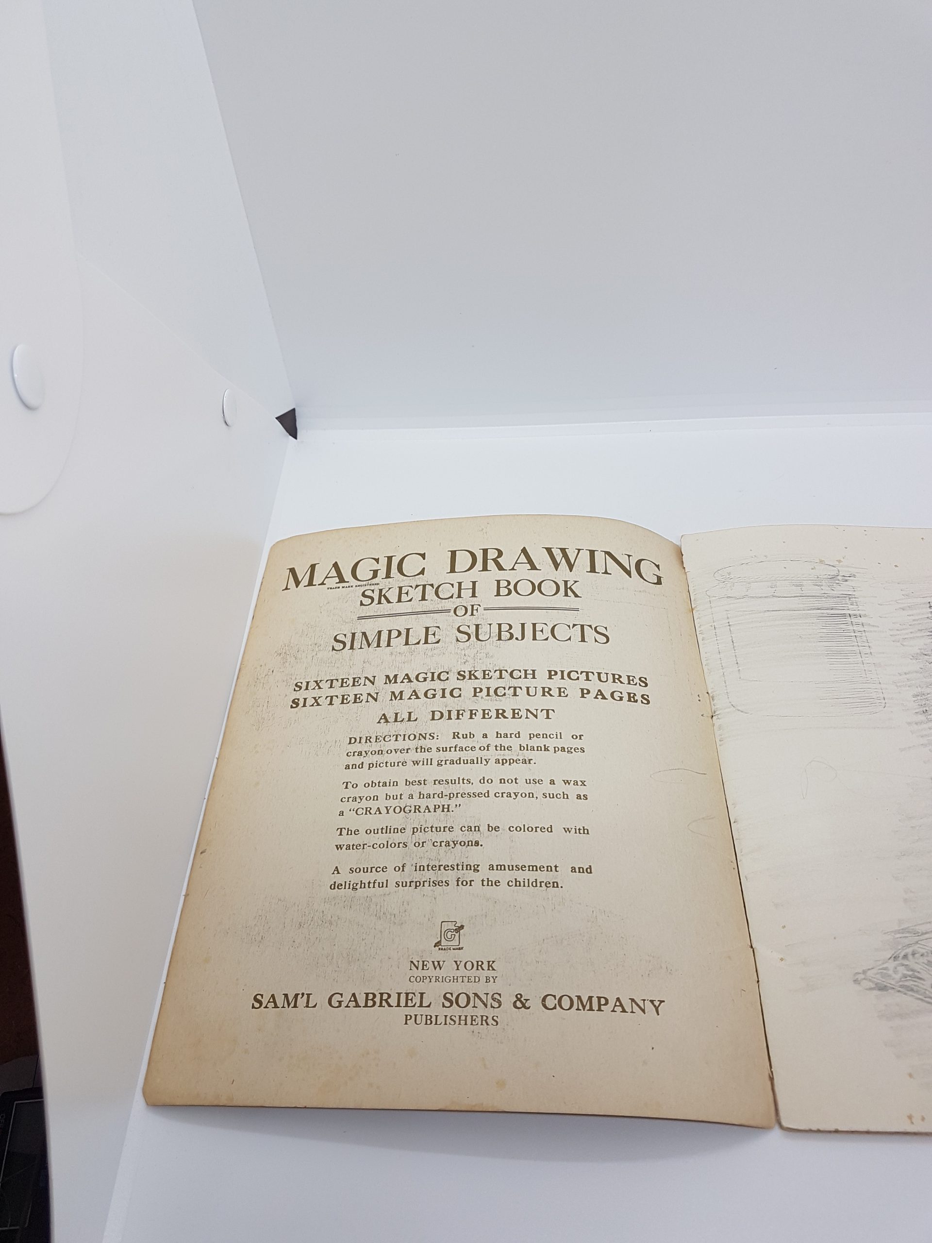 Vintage Magic Drawing Sketch Book of Simple Subjects - Vintage Keepsakes
