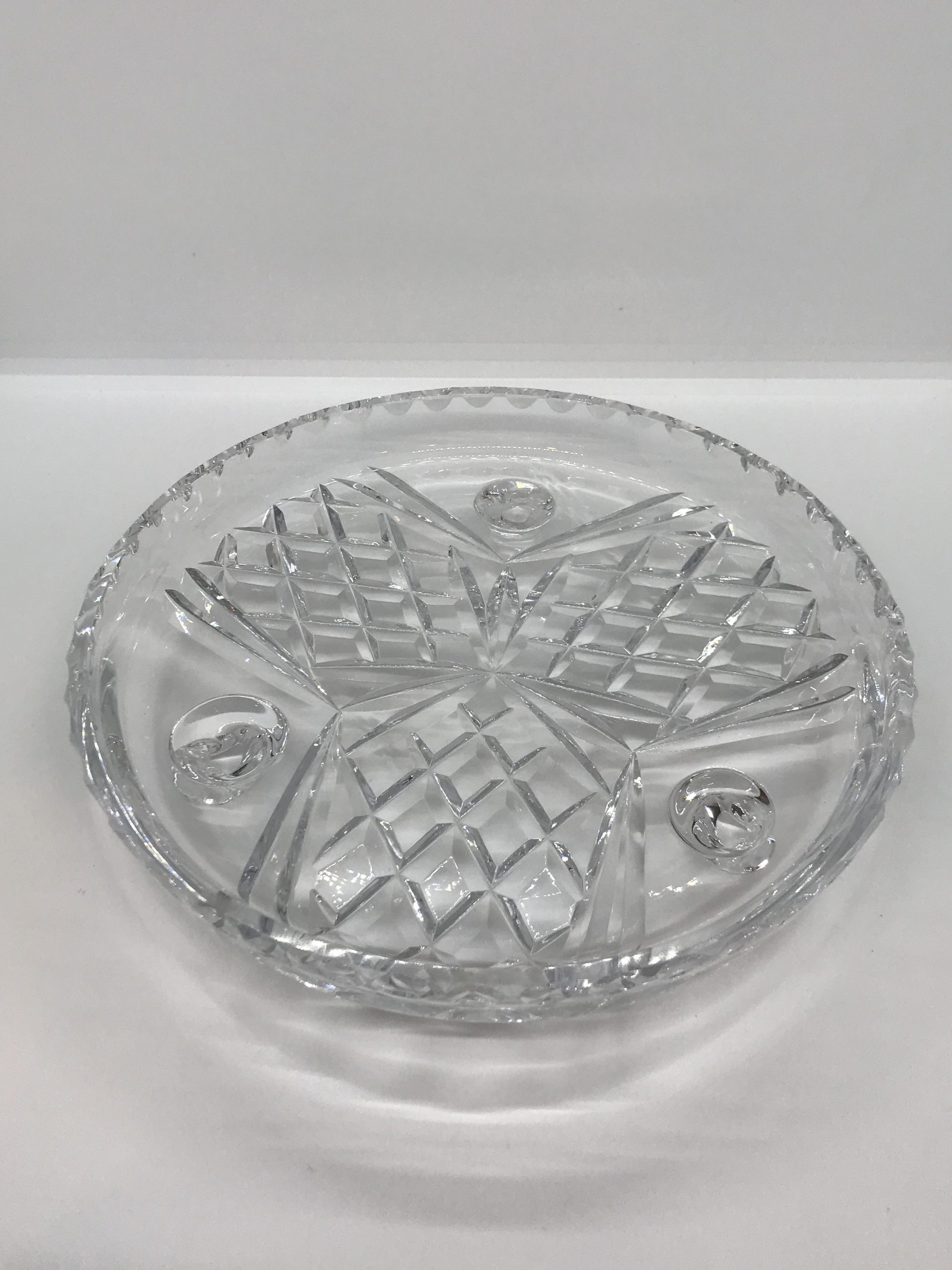 Diamond Cut Crystal Footed Cake Plate - 20cm - Vintage Keepsakes