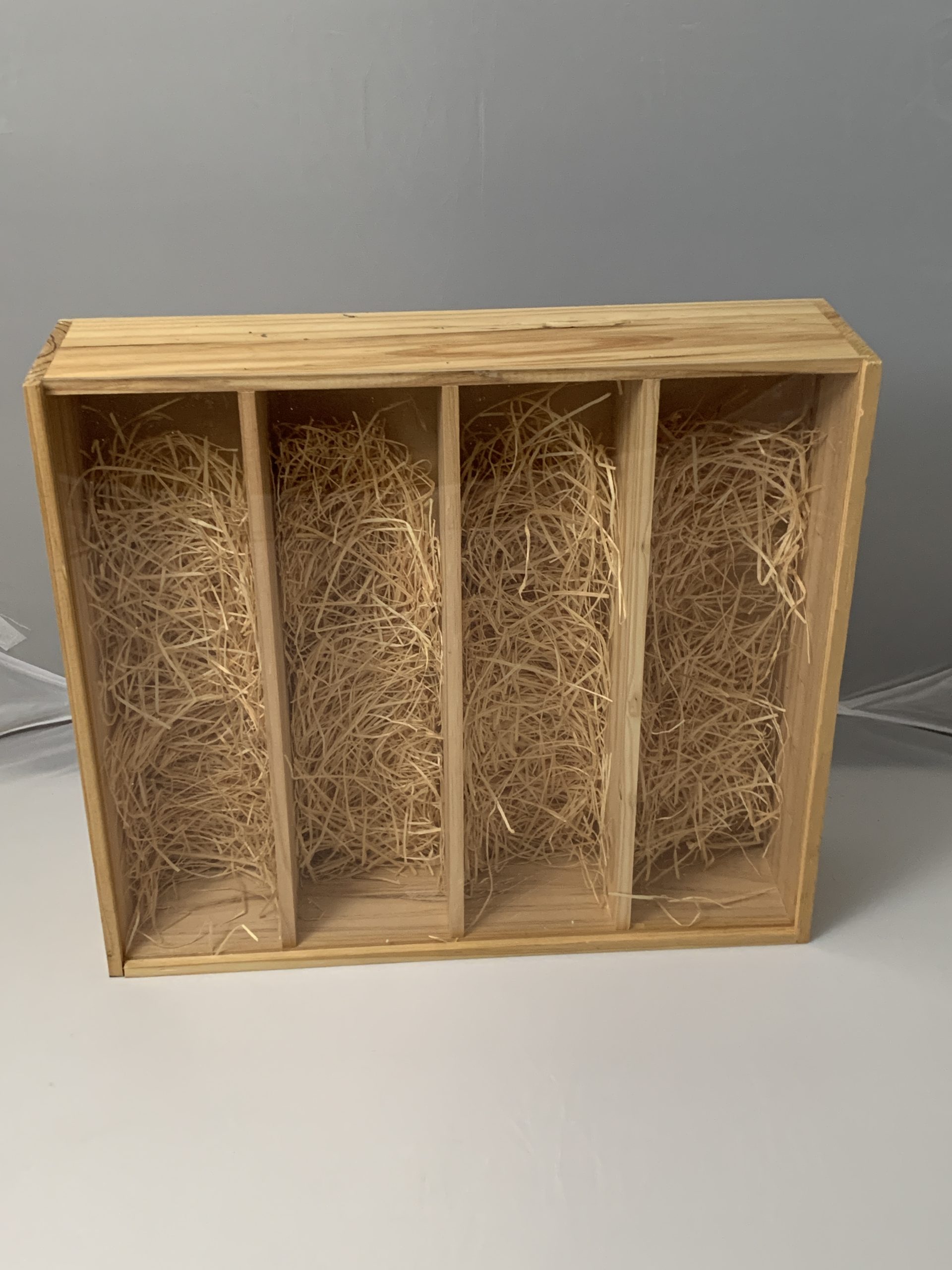 4 Bottle Wooden Wine Display or Gift Box - Vintage Keepsakes