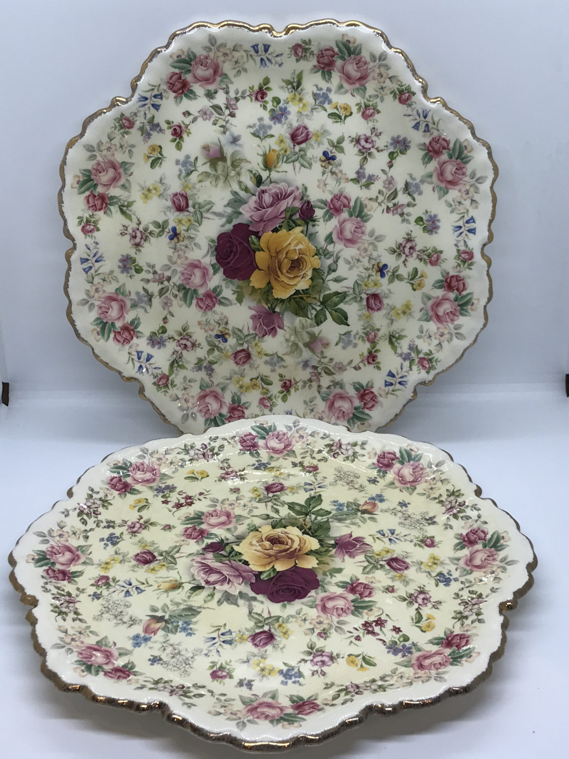 Handmade Kaye Lowe Pottery Floral Charge Plate 27cm - Vintage Keepsakes