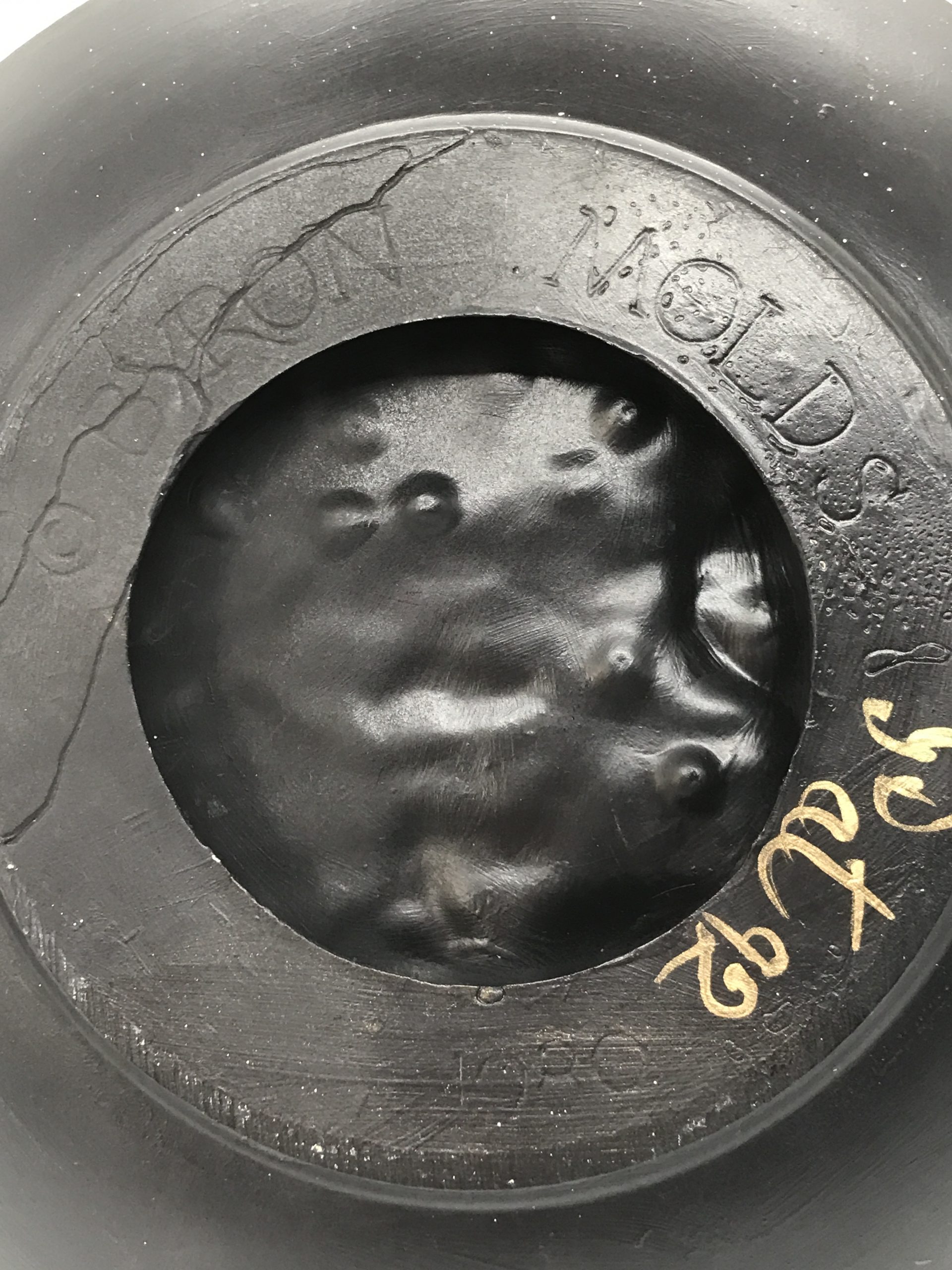 Byron Molds 1980 (Pat 92) - Ceramic 3D Collector Plate - House at the ...