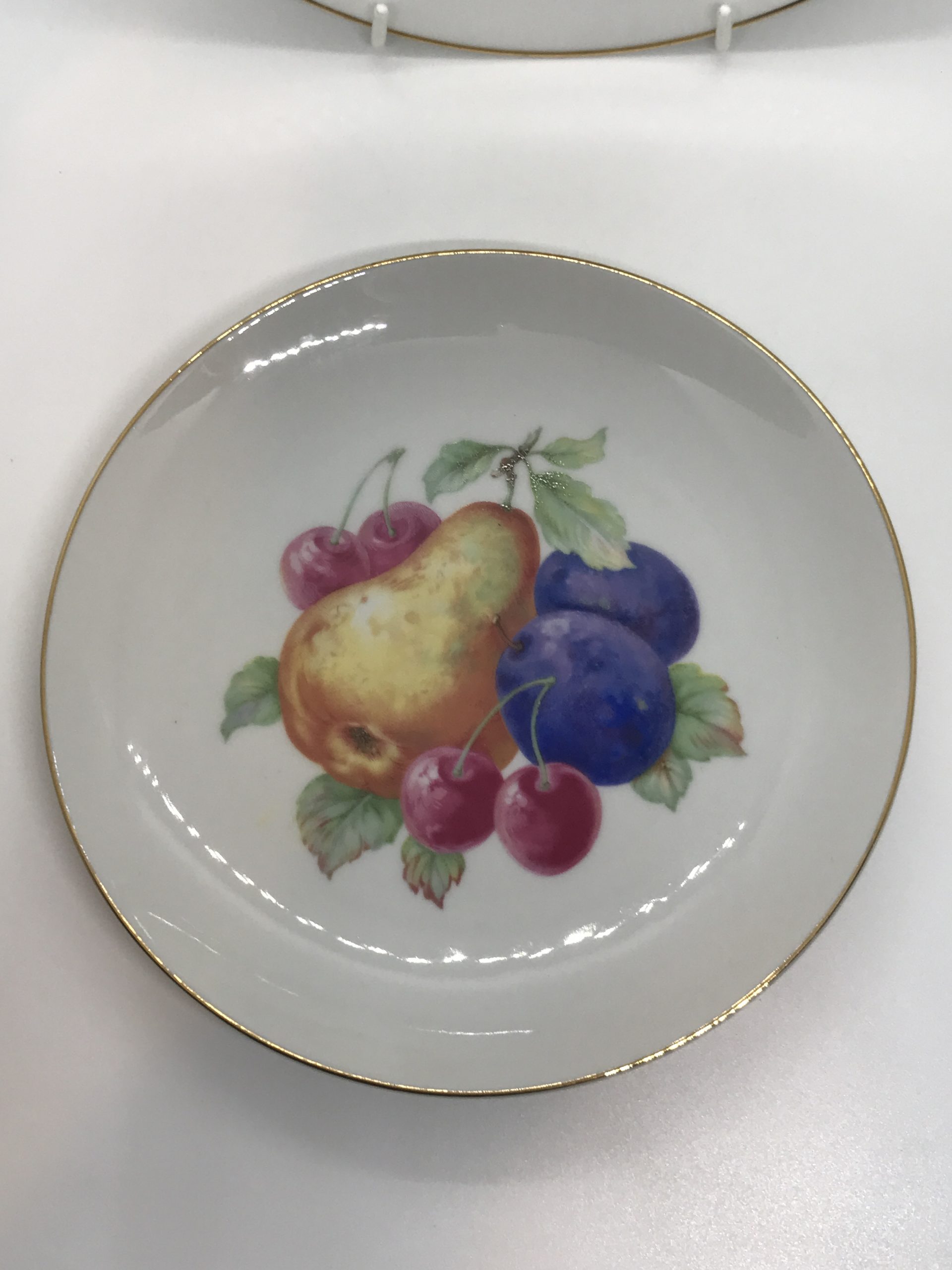 Schonwald Germany Fruit Pattern Entree Plate 20cm - Vintage Keepsakes
