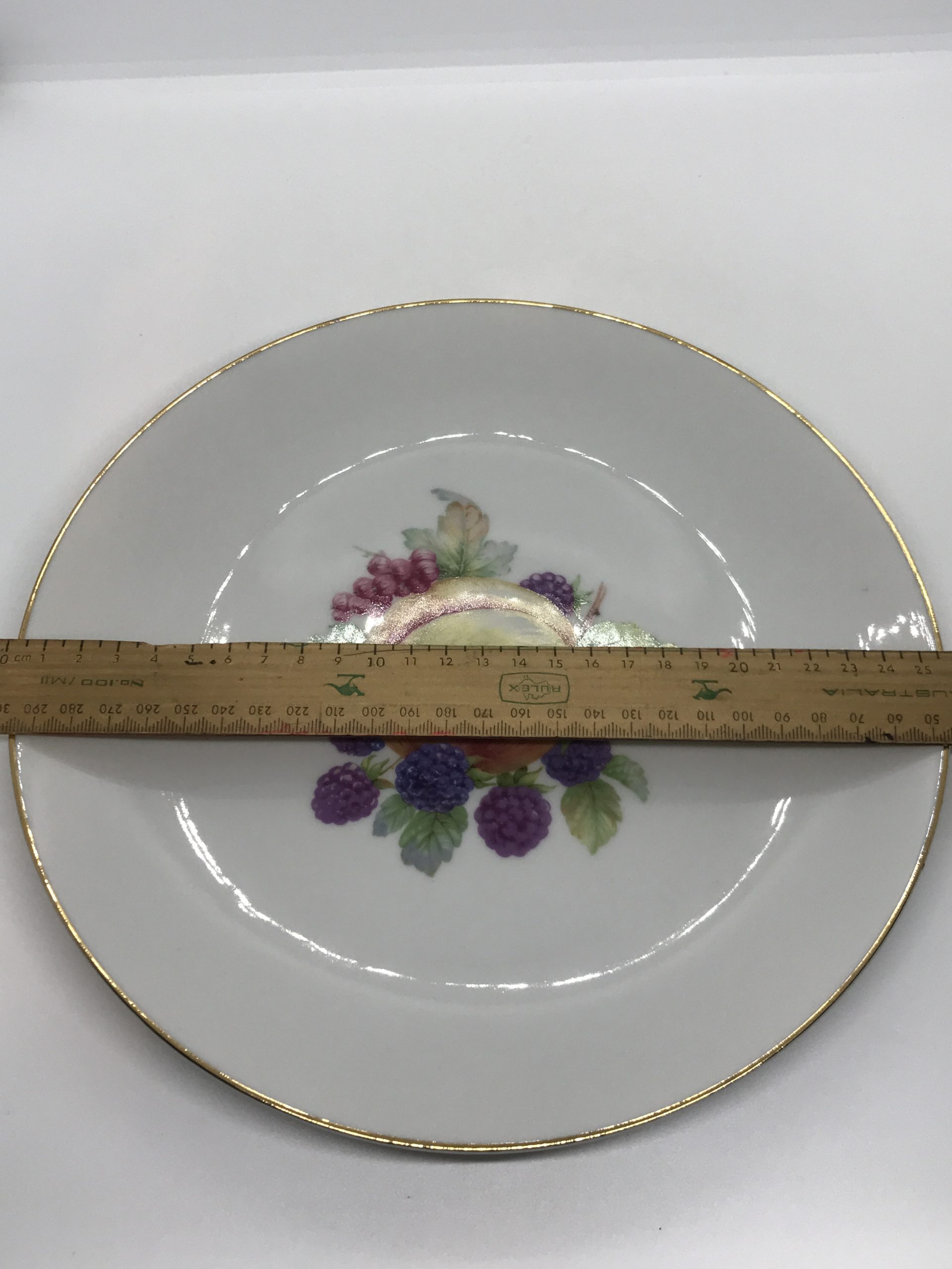 Schonwald Germany Fruit Pattern Dinner Plate 26cm - Vintage Keepsakes