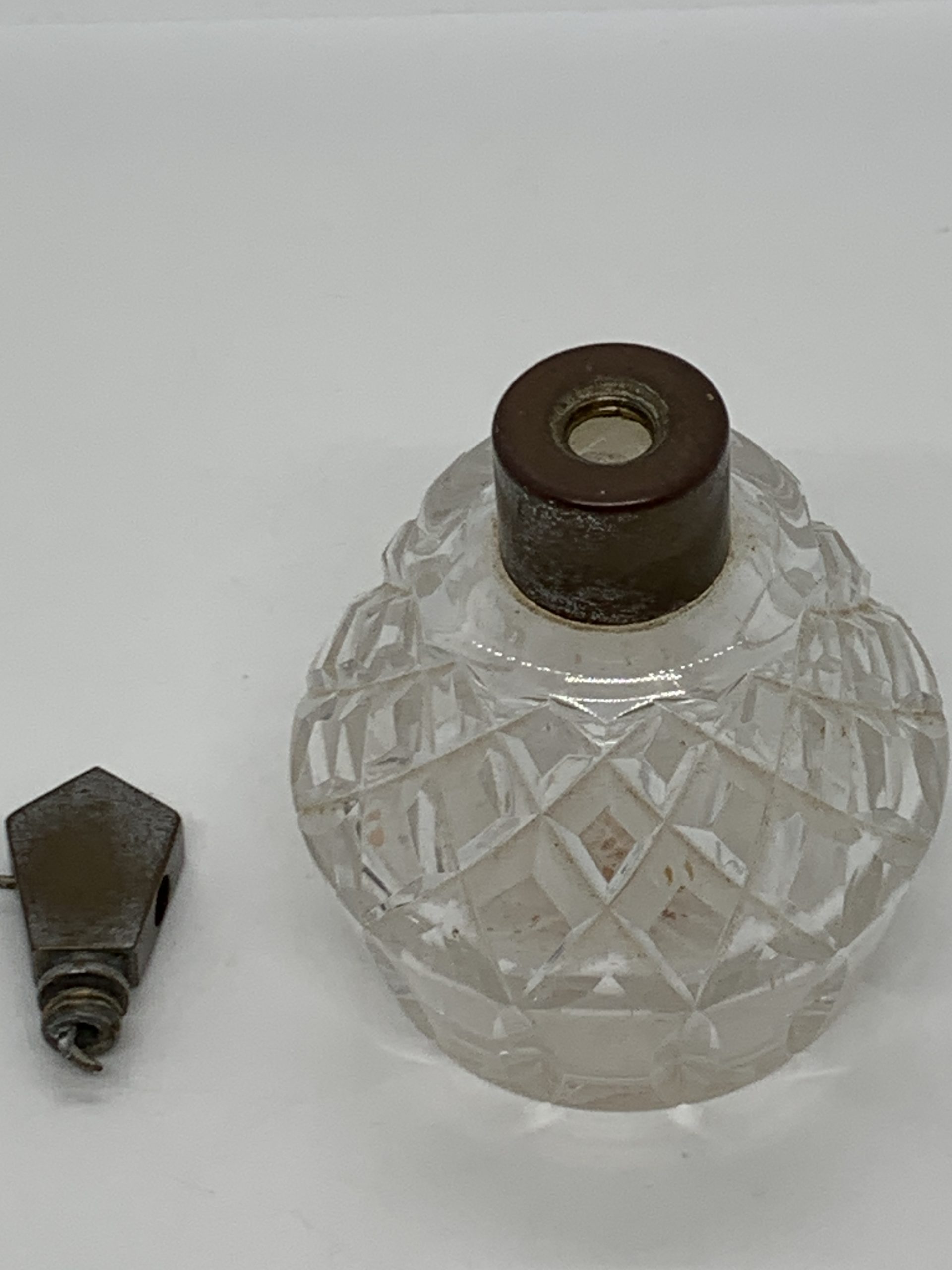 Art Deco Inwald Crystal Perfume Bottle (as found) - Vintage Keepsakes