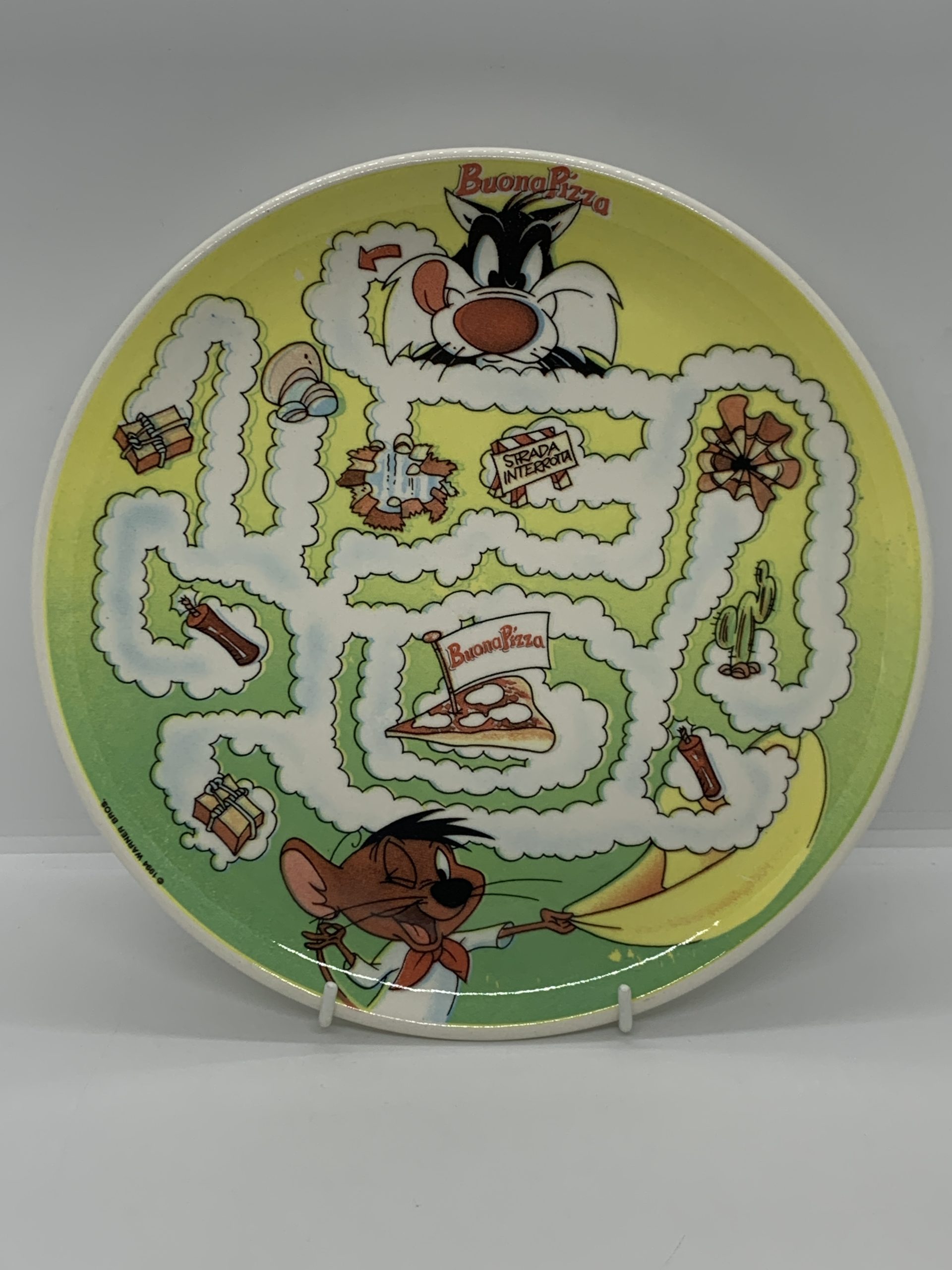 Ceraminter Warner Bros Maze Pizza Plate 26cm - Vintage Keepsakes