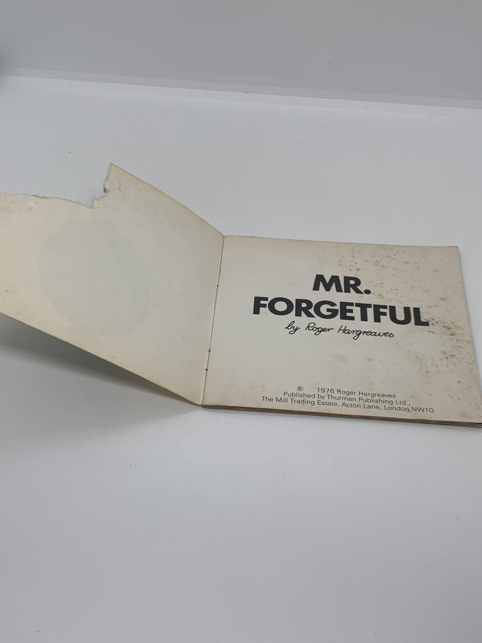 Mr Forgetful - Roger Hargreaves - Thurman Publishing 1976 (ripped cover ...