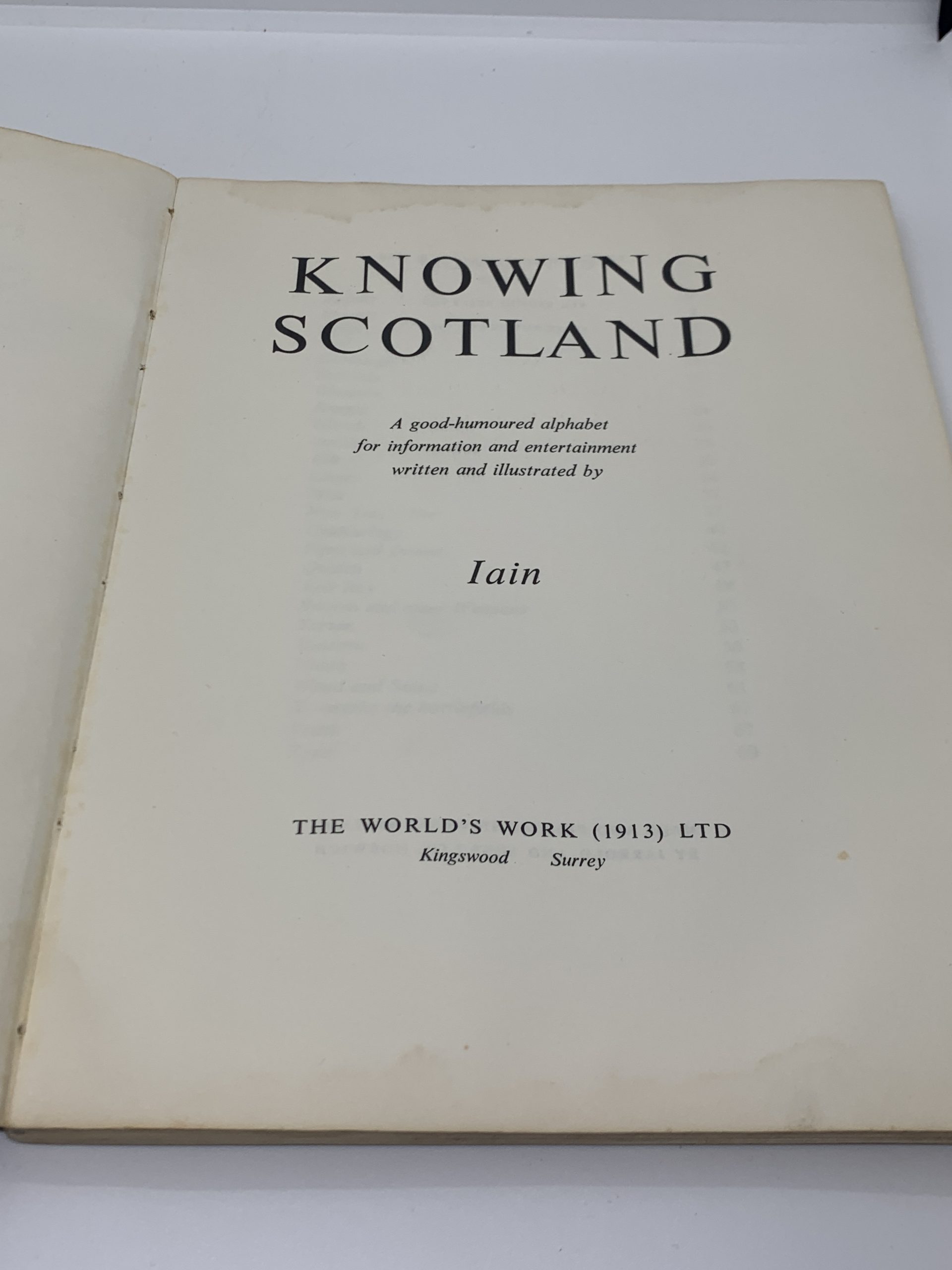 Knowing Scotland - Text and Illustrations 1960 - Vintage Keepsakes