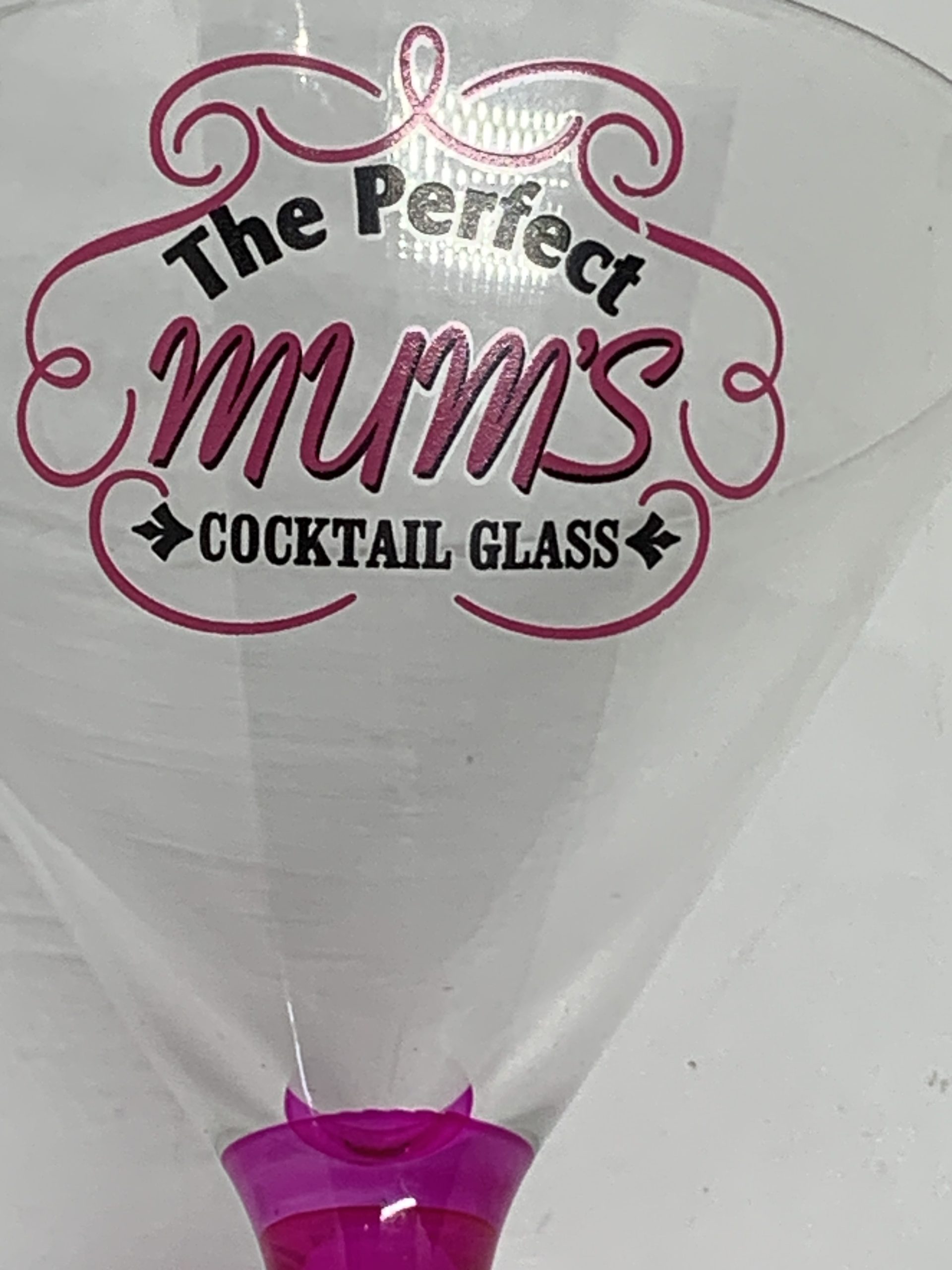 The Perfect Mums Cocktail Glass in Tin by Licensing Essentials ...