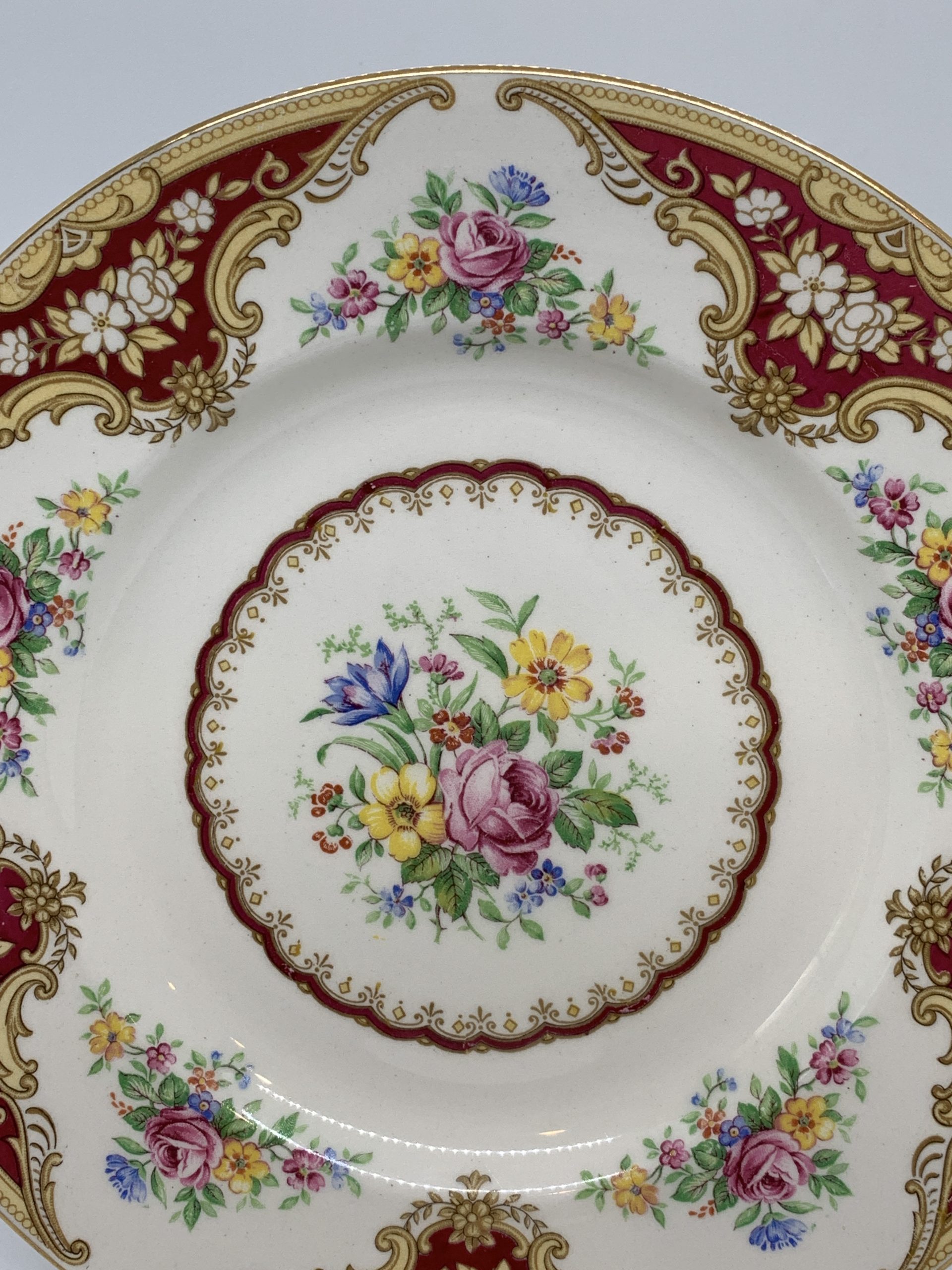 Empire England York Pattern (B151) Entree Plate 23cm - Vintage Keepsakes