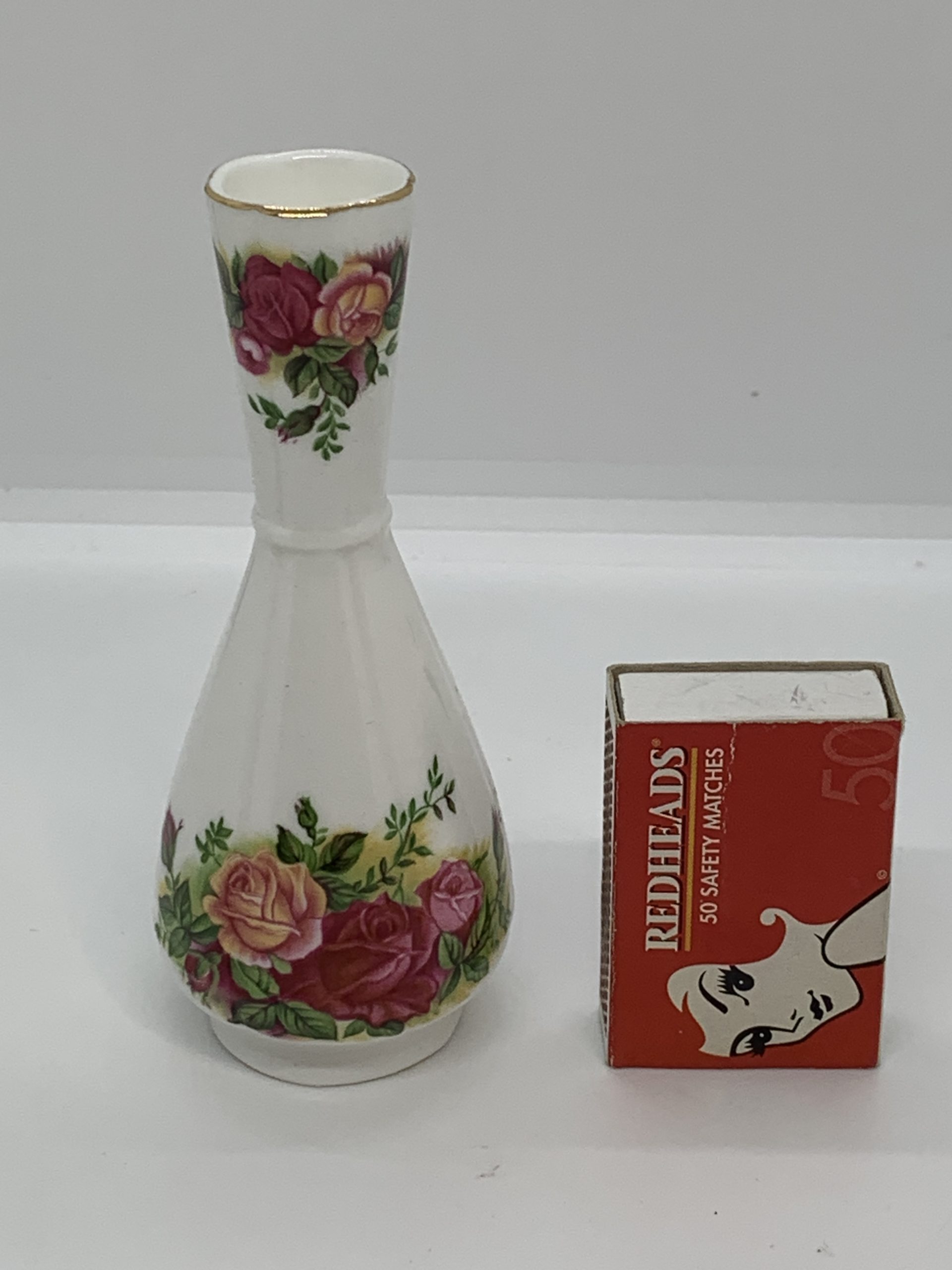 Fine China Floral Posy Vase 12cm high - Vintage Keepsakes