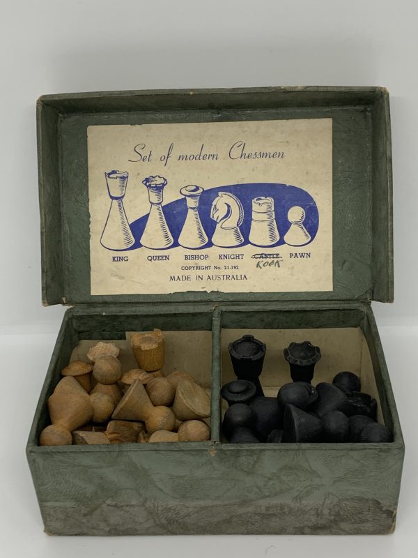 1930s Set of Modern Chessmen Wooden in Box - Complete (Made in ...