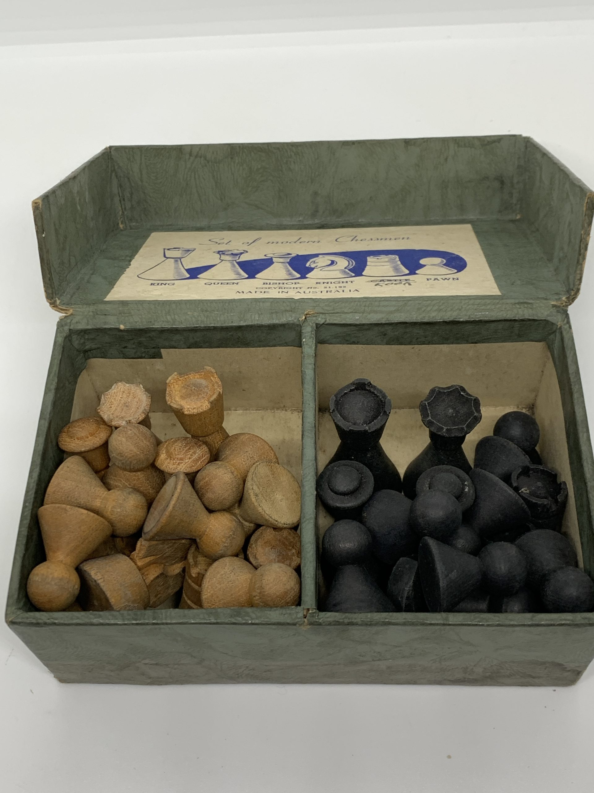 1930s Set of Modern Chessmen Wooden in Box - Complete (Made in ...