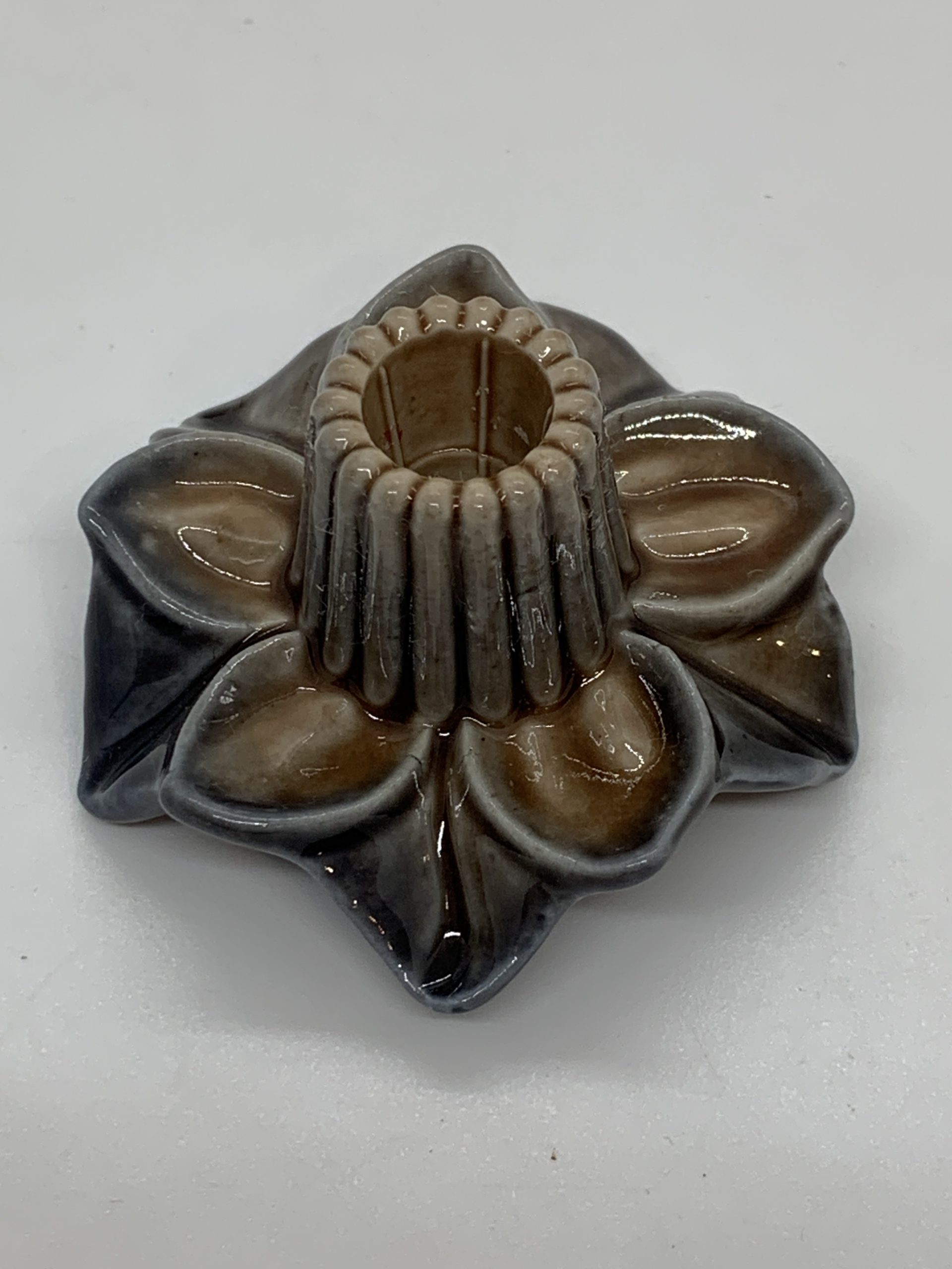 Vintage Wade Flower Daffodil Candle Holder - Vintage Keepsakes
