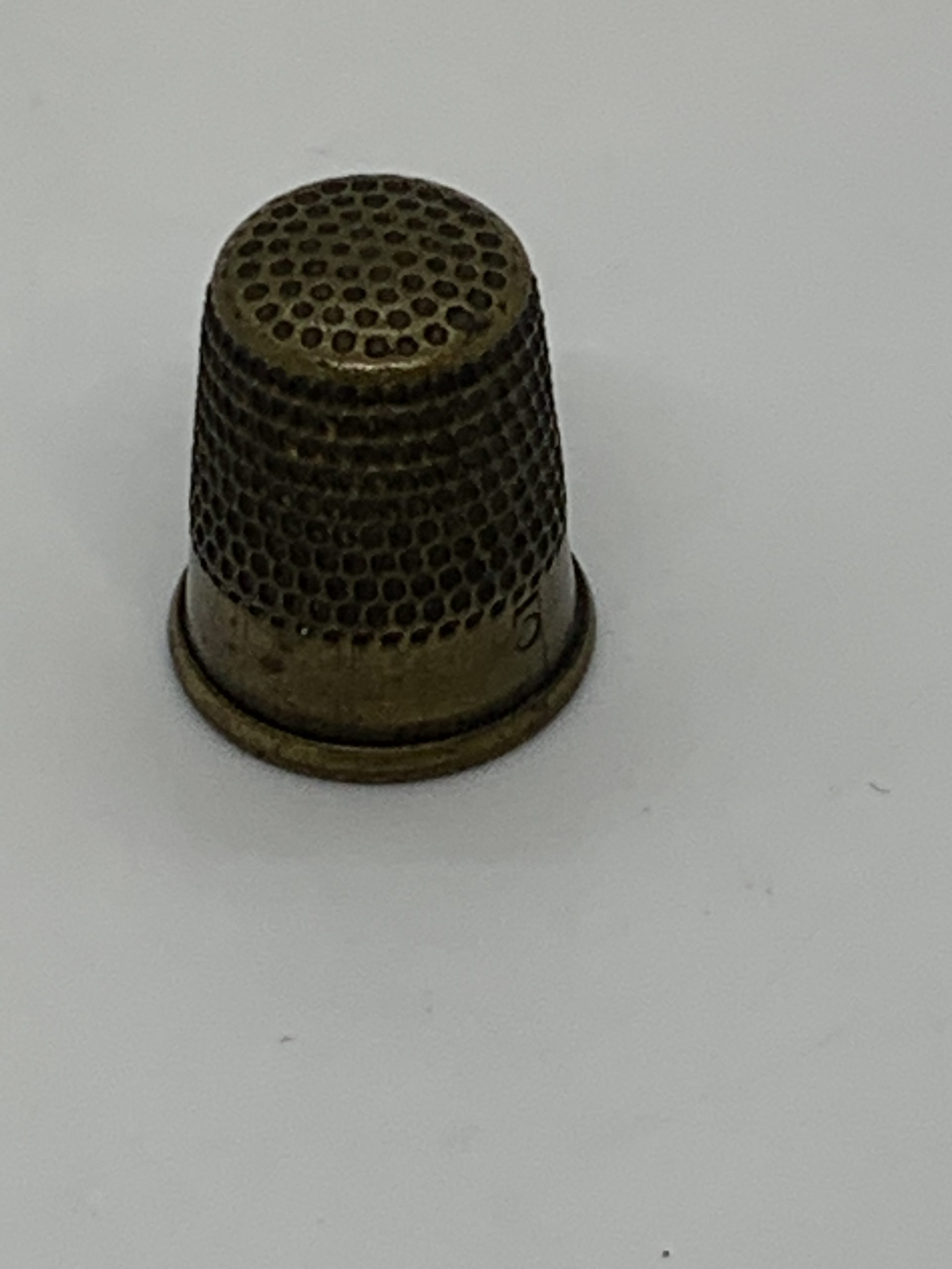 Vintage Brass Thimble Size 5 - Vintage Keepsakes