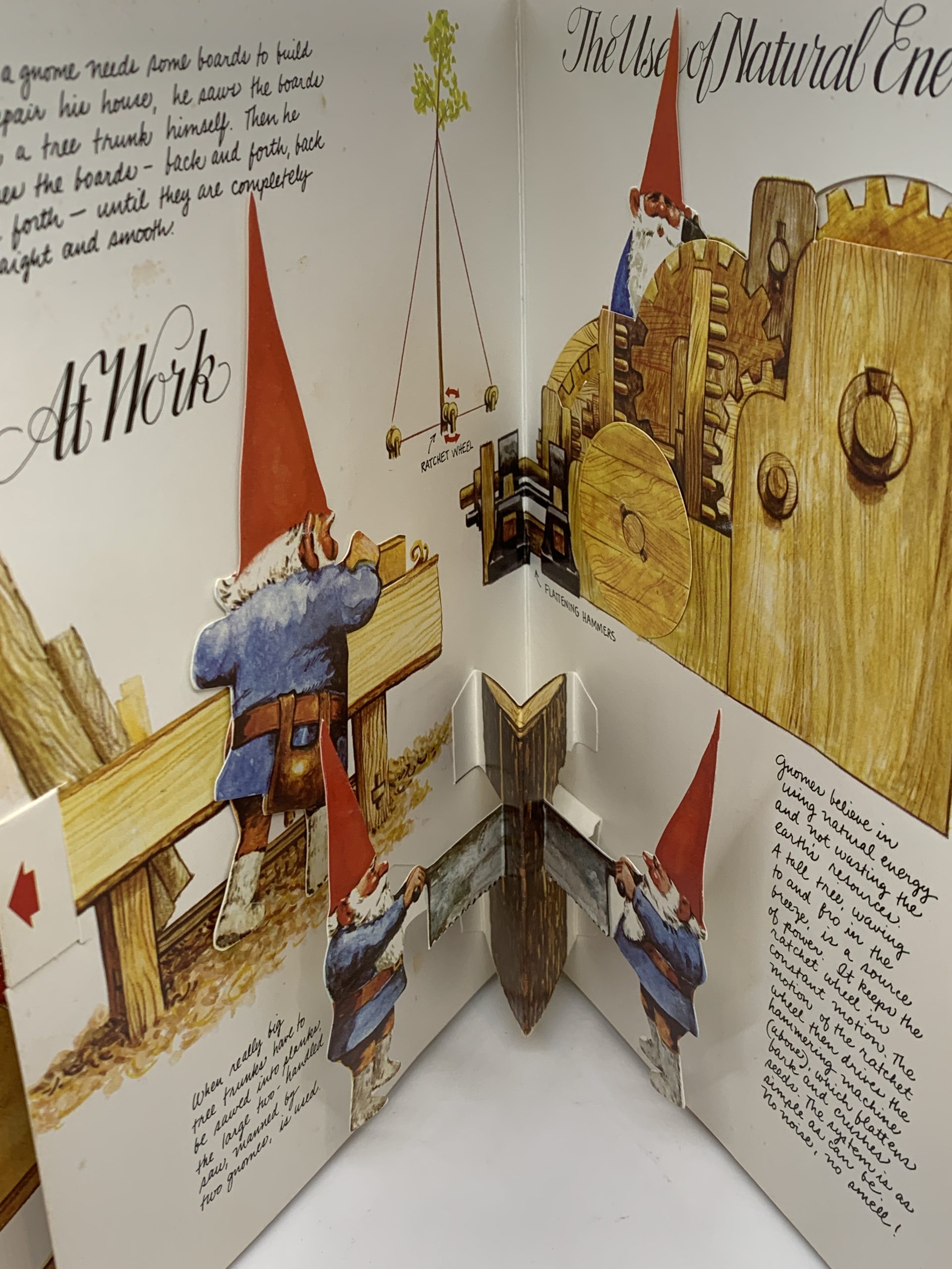 The Pop-Up Book of Gnomes - Harry Abrams (1979) - Vintage Keepsakes