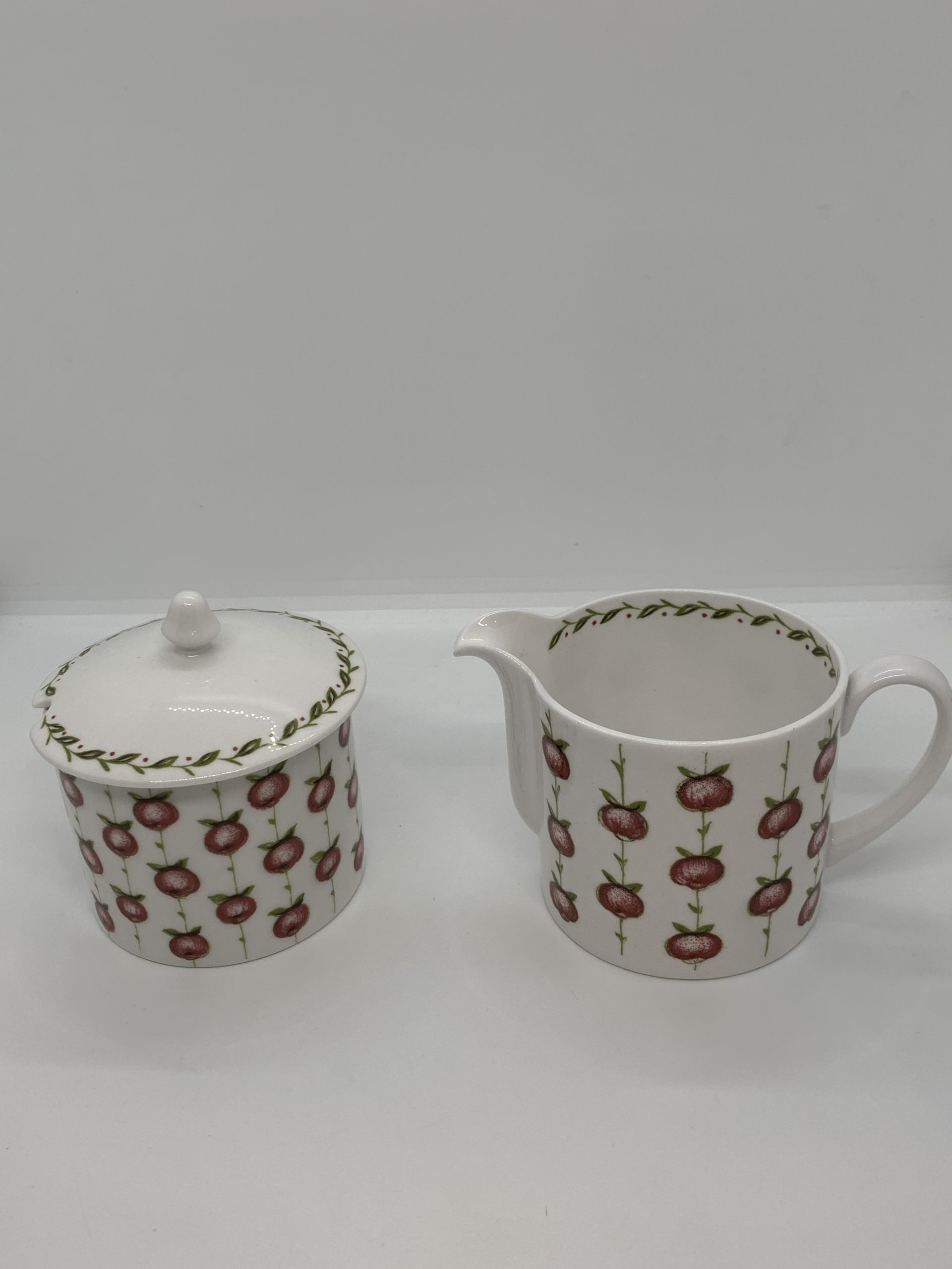 Susie Cooper Bone China Apple Gay Coffee Set - Vintage Keepsakes