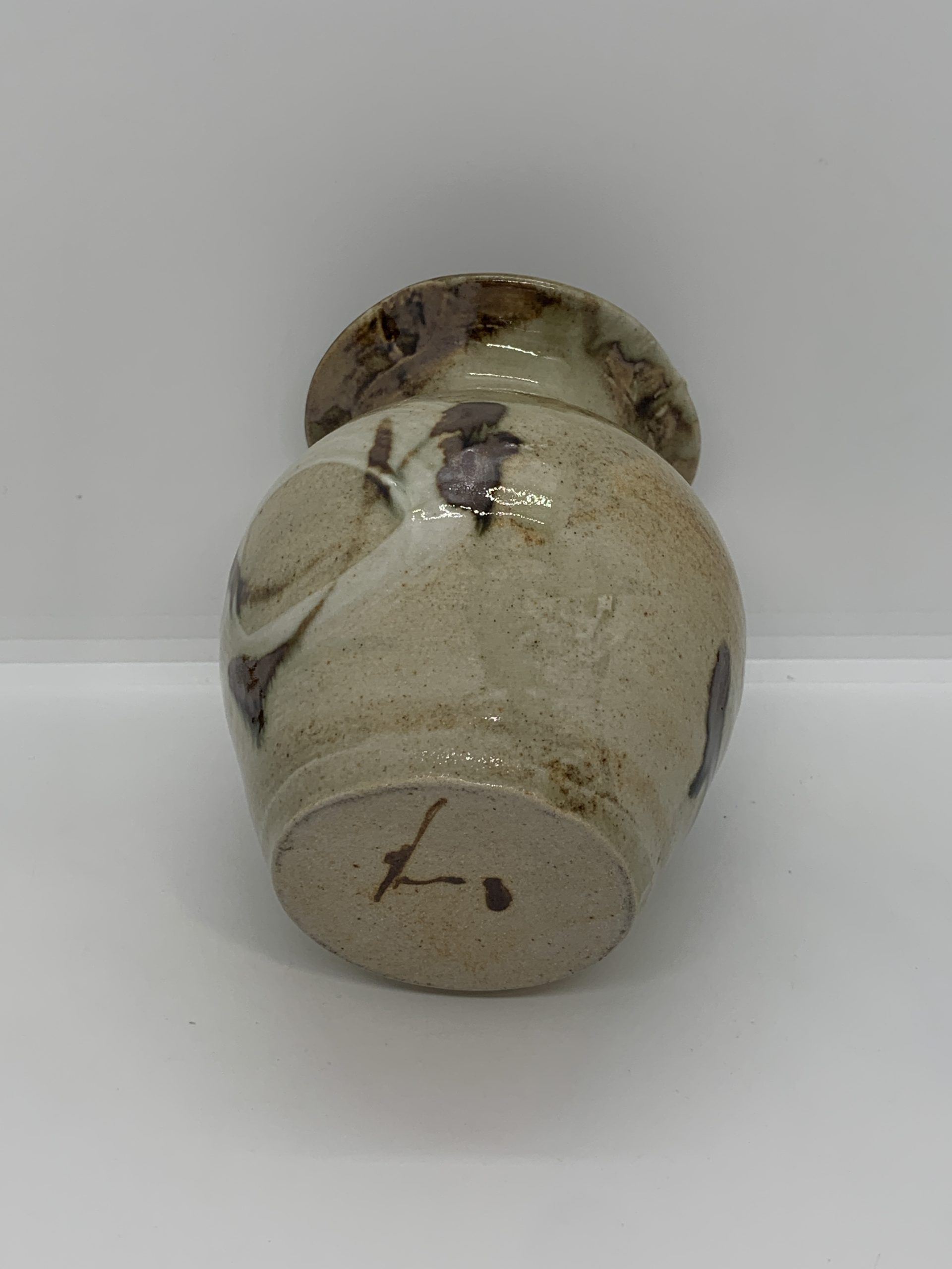 Pack Track Pottery Vase with Ruffle Edge - signed Gordon to base - 14cm ...
