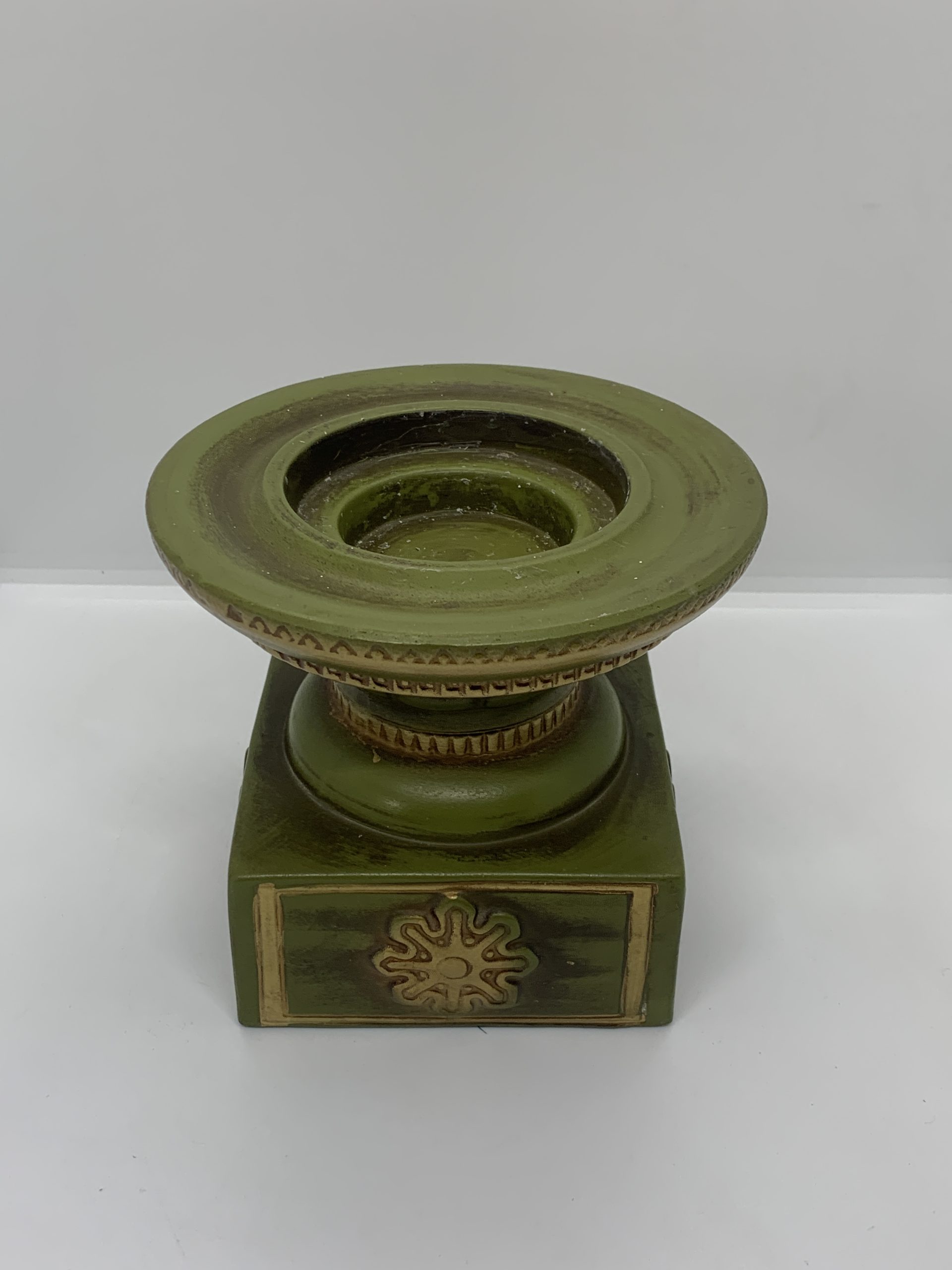 Square Candle Base with Candle (approx 18cm wide) - Vintage Keepsakes