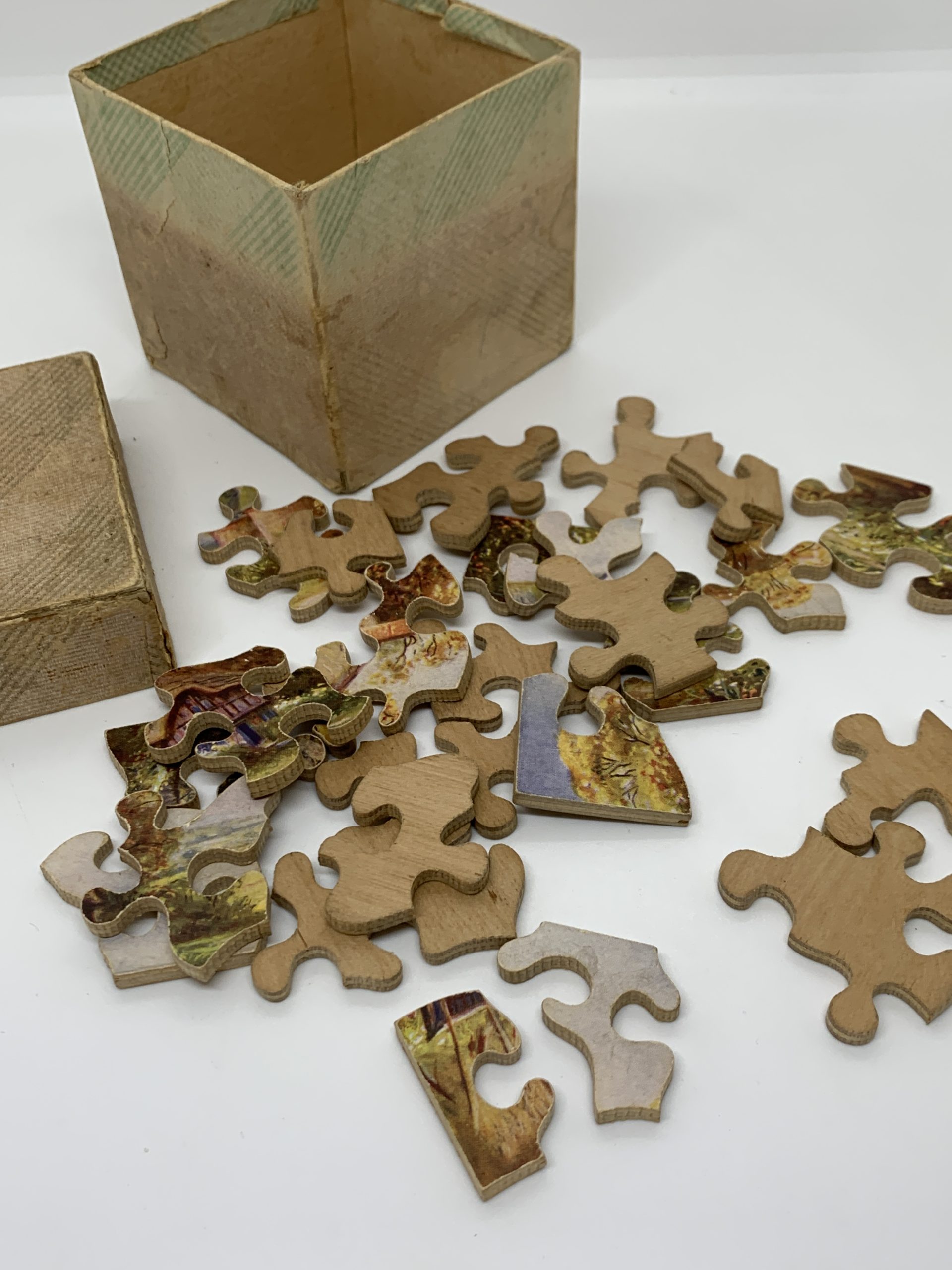 Vintage Wooden Jigsaw Puzzle of Country Scene 36 Pieces (Complete ...