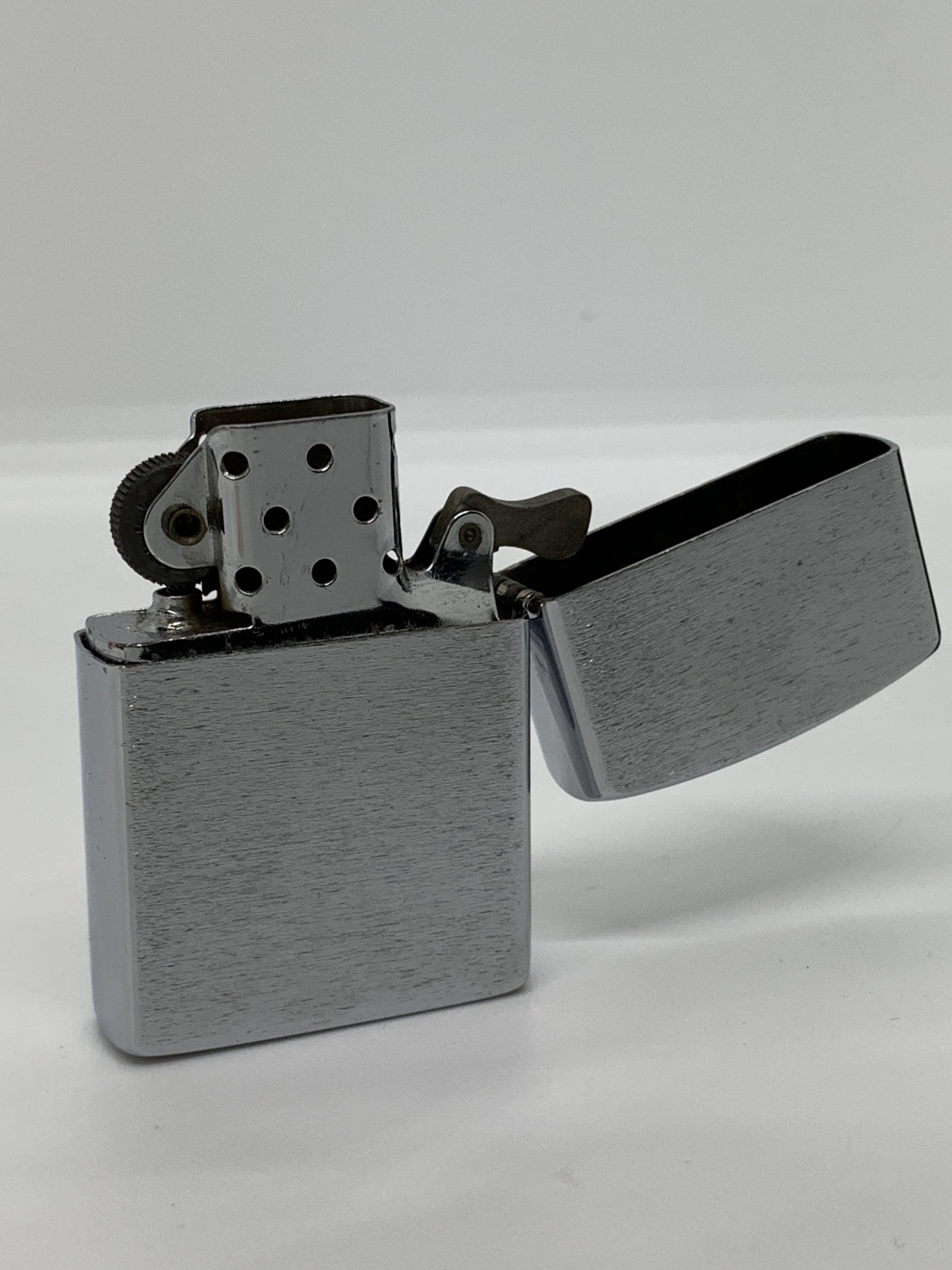 Zippo Lighter in Box 250 reg Polished Chrome - Vintage Keepsakes