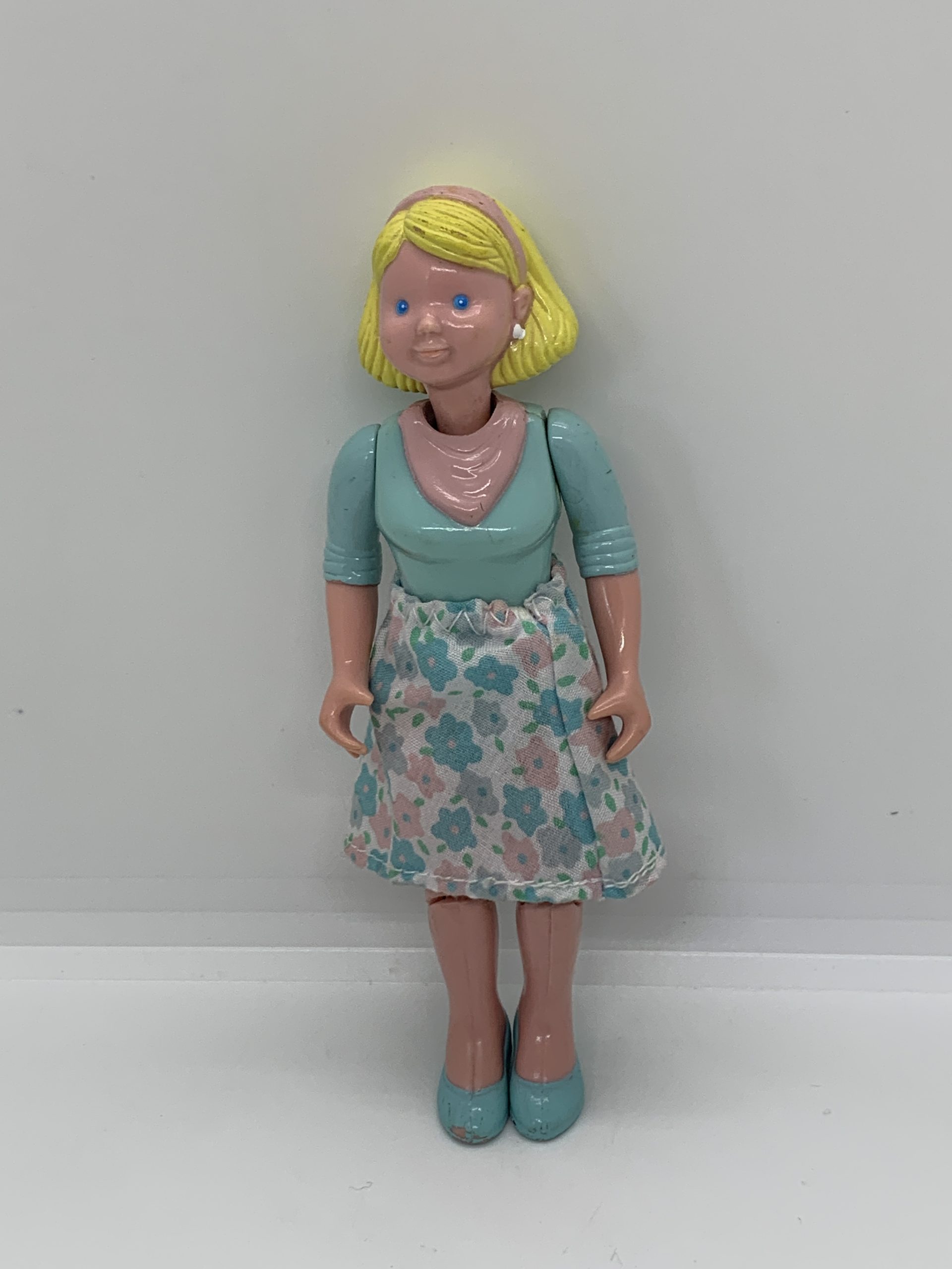 Fisher Price Loving Family Mum Figure - Floal Dress (1993) - Vintage ...