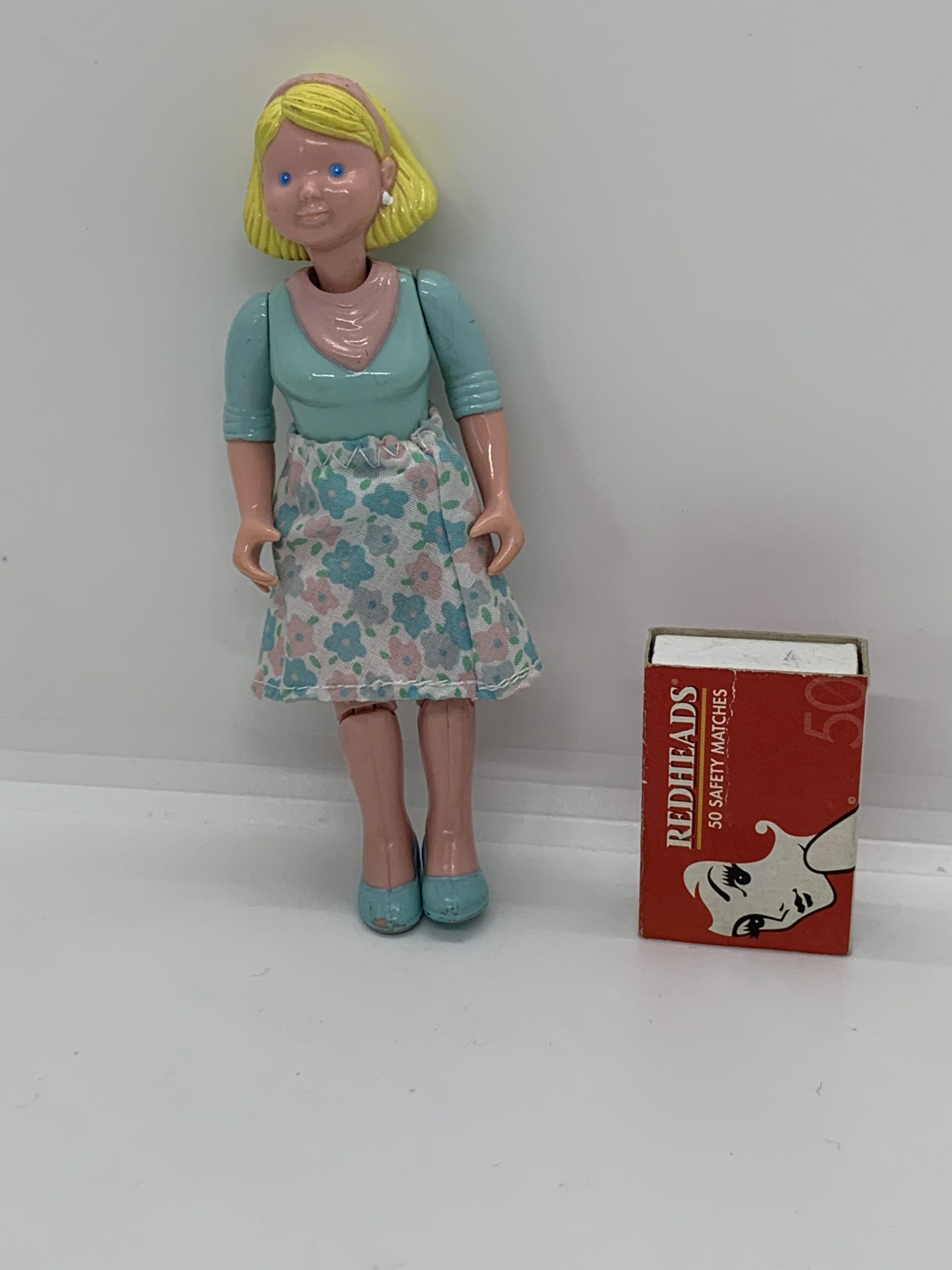 Fisher Price Loving Family Mum Figure - Floal Dress (1993) - Vintage ...