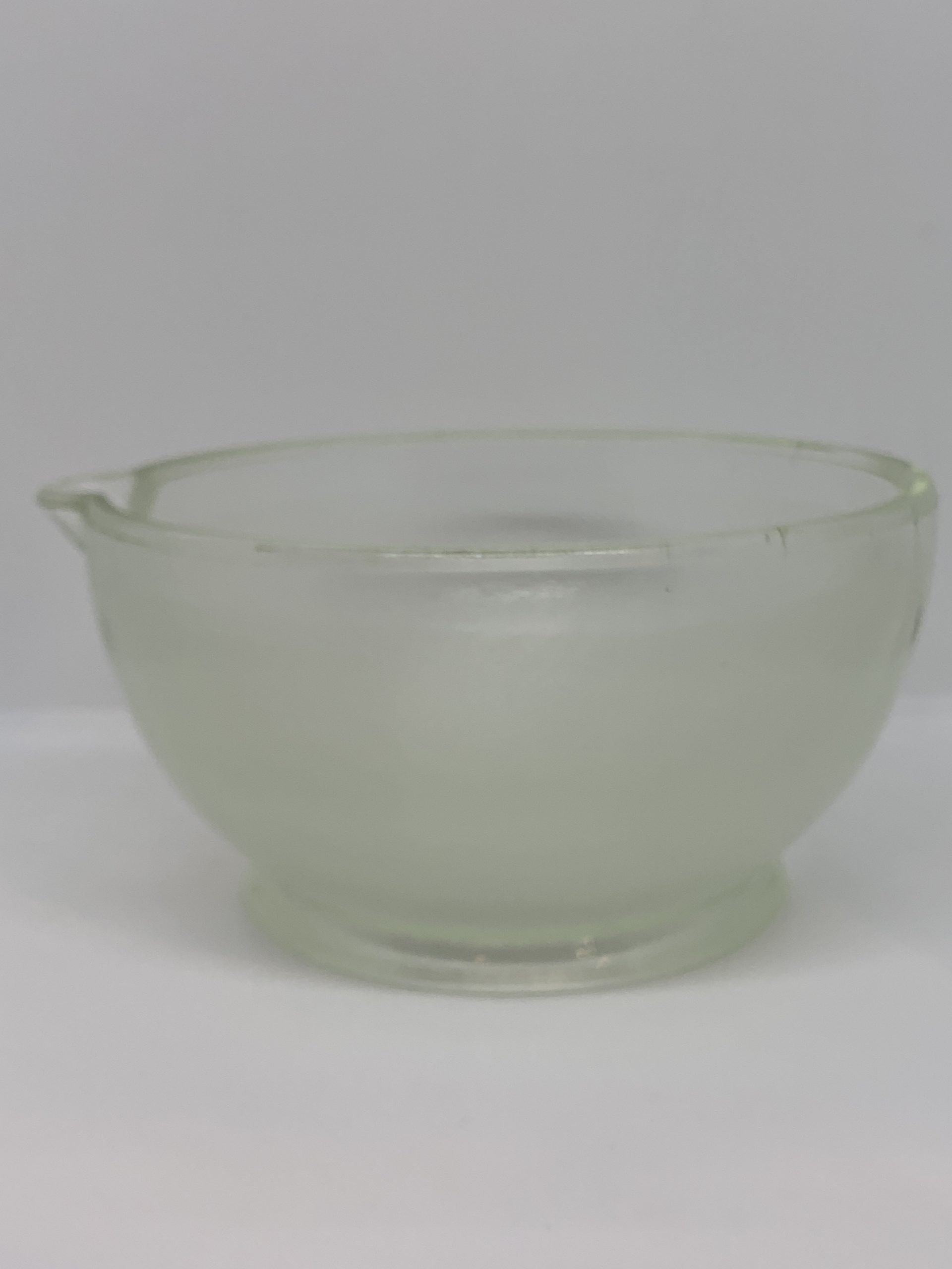Pressed Glass Mortar Bowl with spout 19cm - Vintage Keepsakes