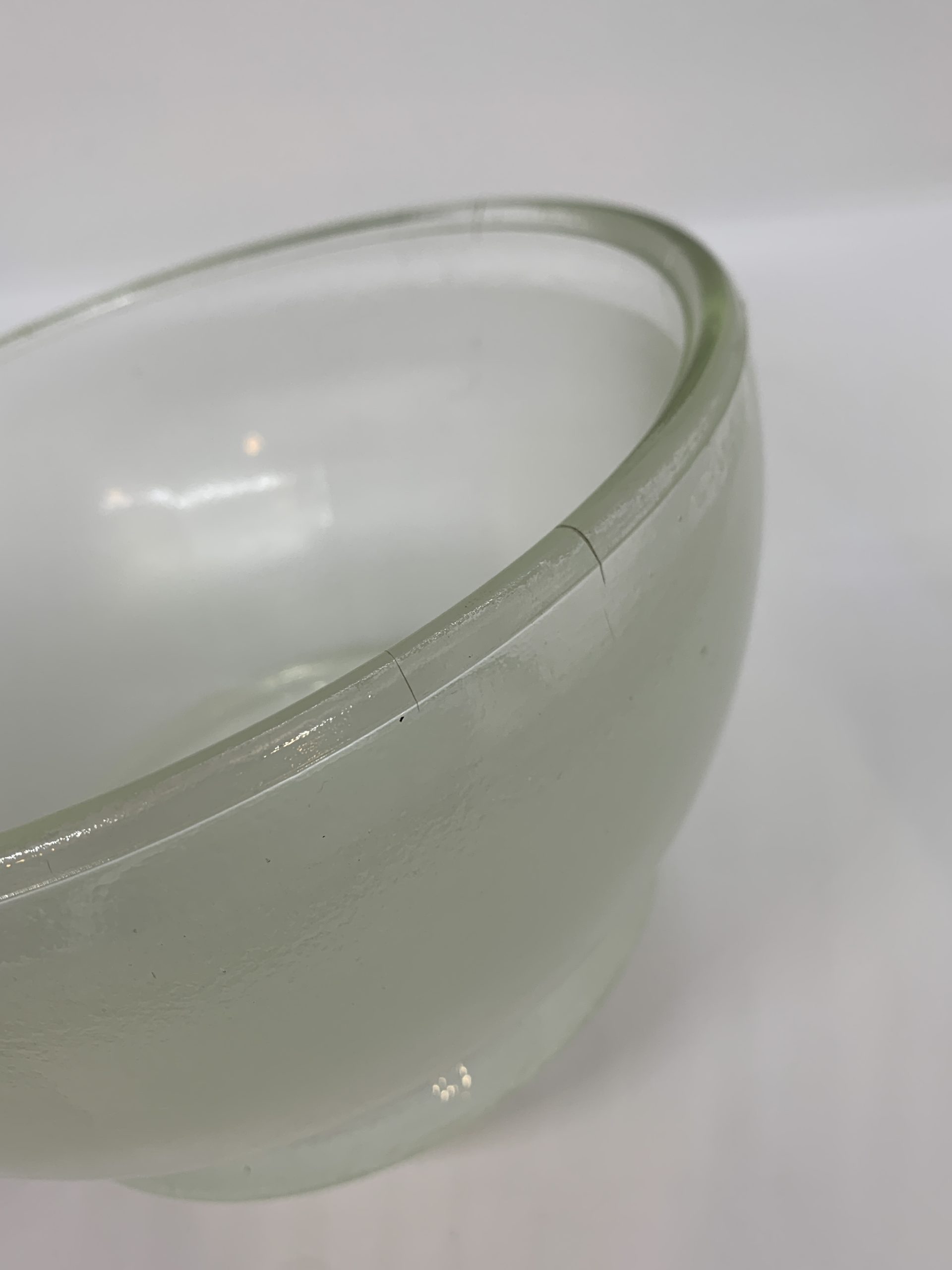 Pressed Glass Mortar Bowl with spout 19cm - Vintage Keepsakes