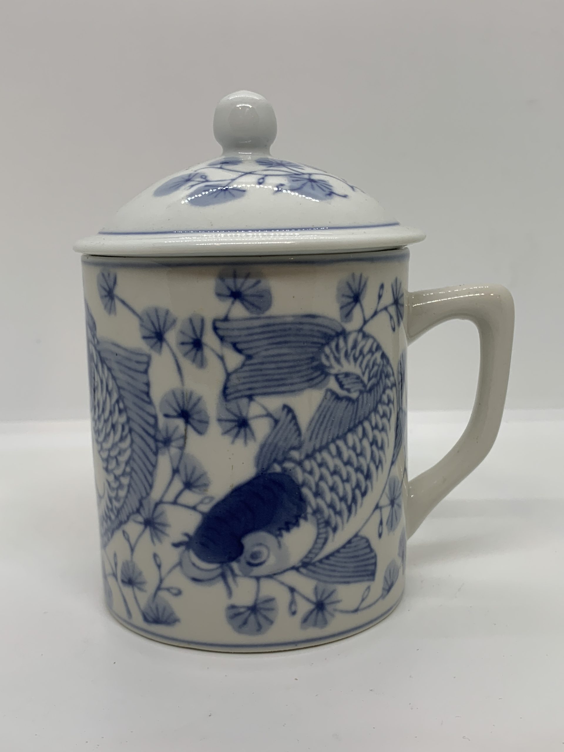 Blue and White Asian Koi Fish Mug with lid - Vintage Keepsakes