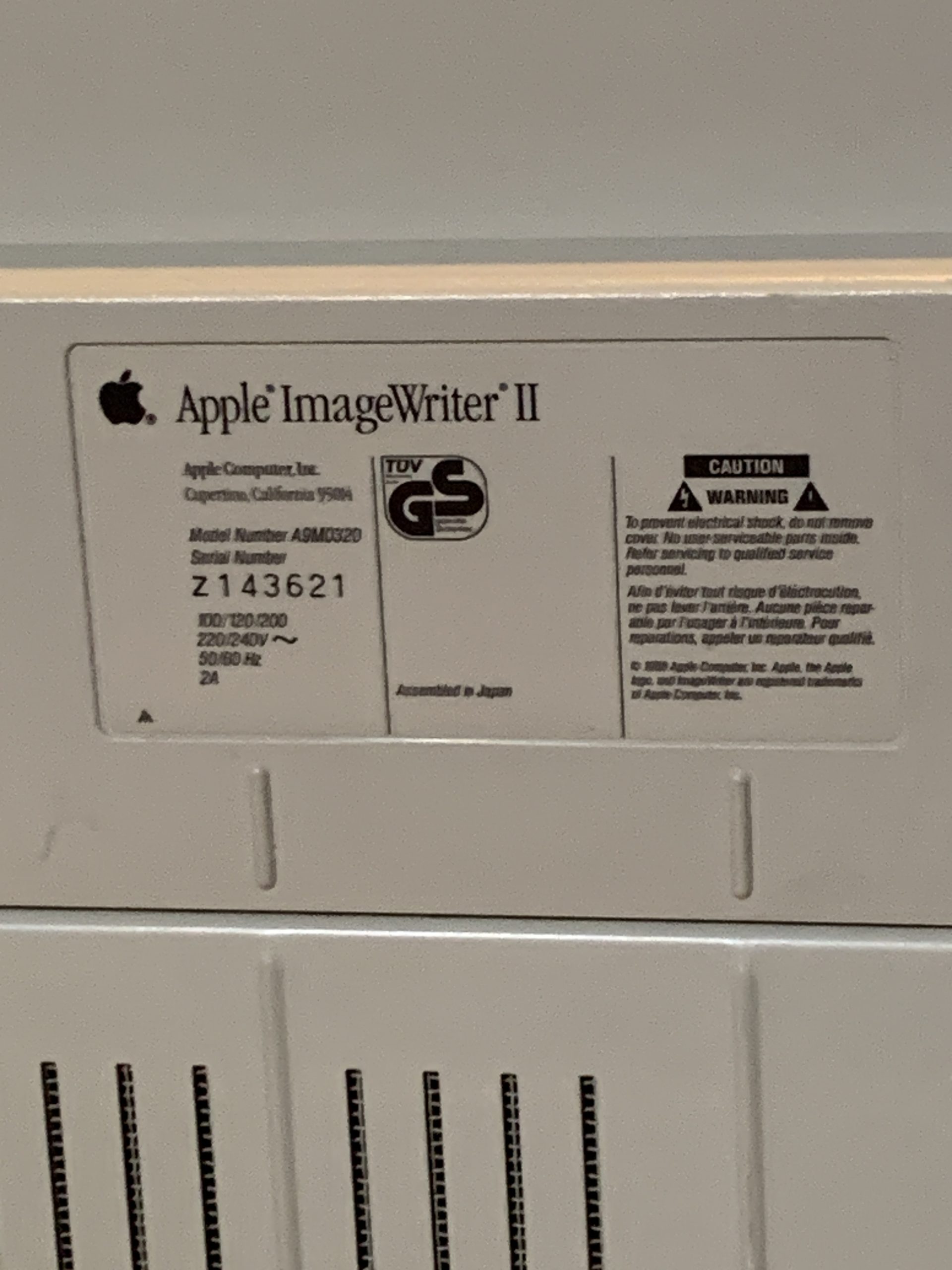 Vintage Apple ImageWriter II Dot Matrix Printer - Vintage Keepsakes