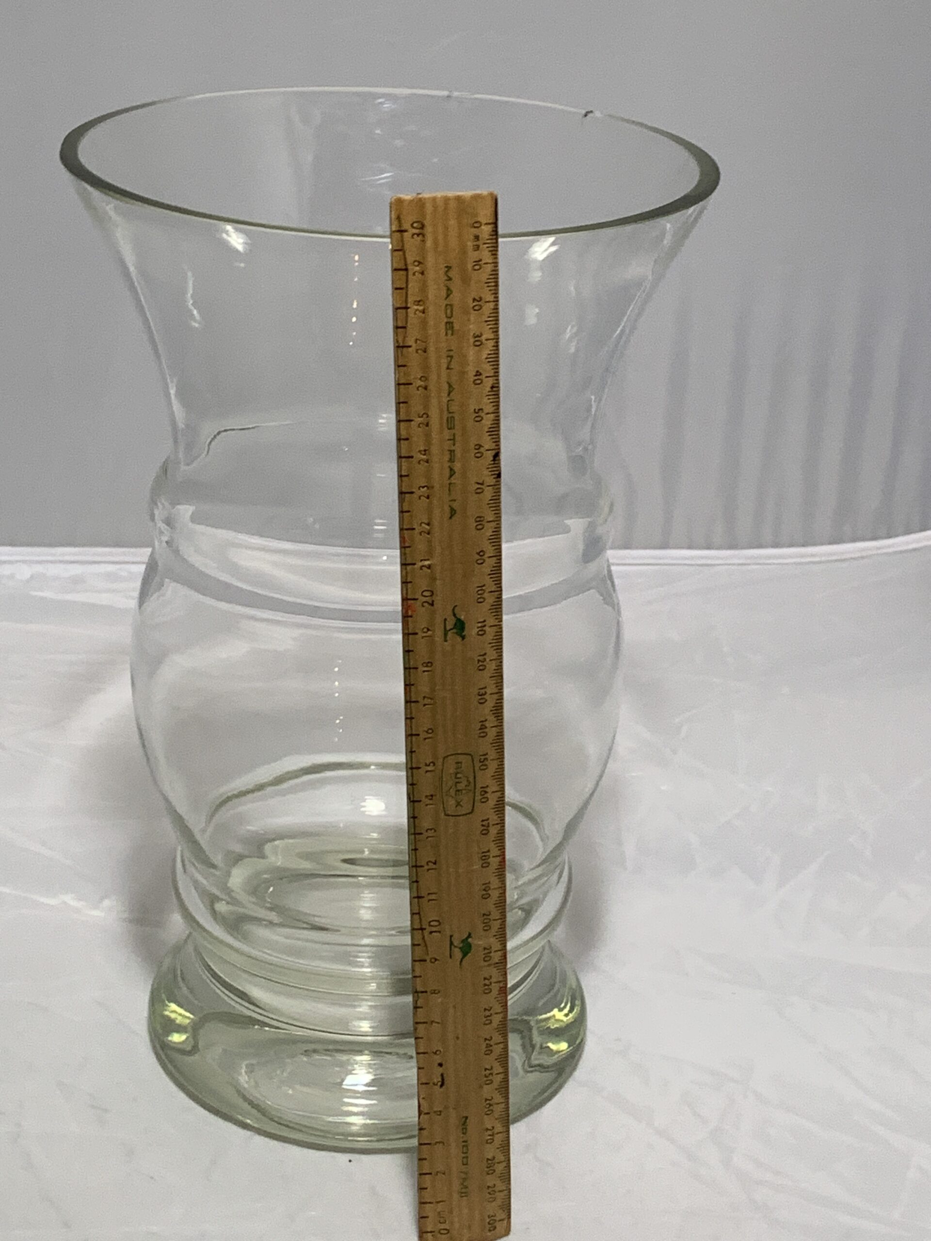 Extra Large ribbed glass Vase (AF) 30cm - Vintage Keepsakes