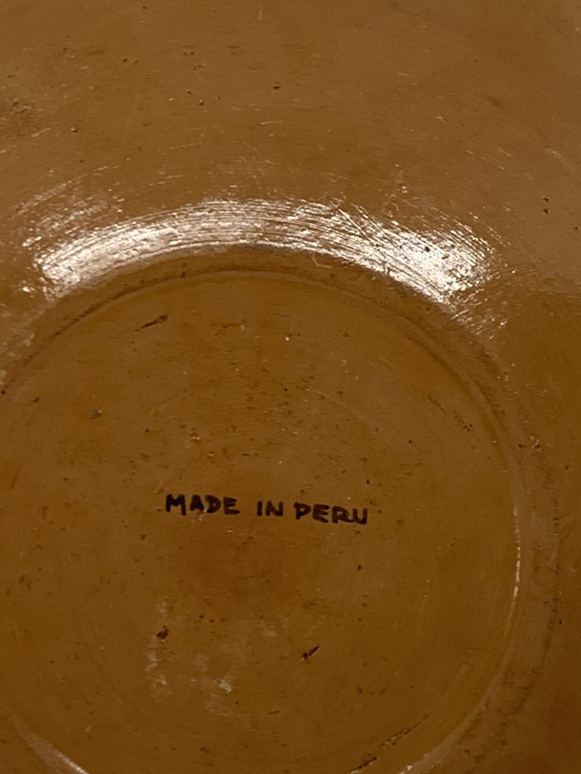 Handpainted Peruvian Plate 17cm - Vintage Keepsakes