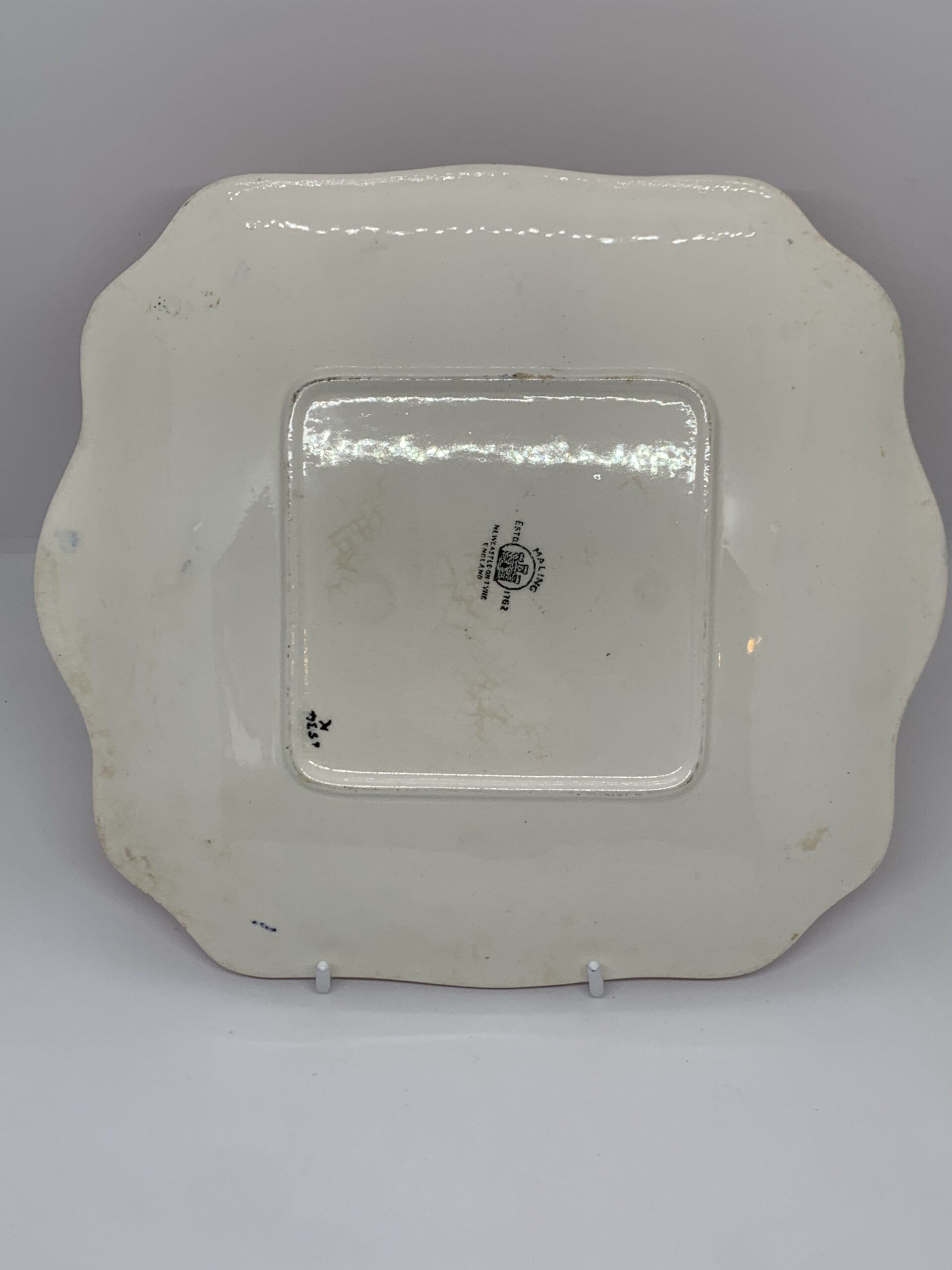 Maling Ware Plate 24cm 4534 - Vintage Keepsakes