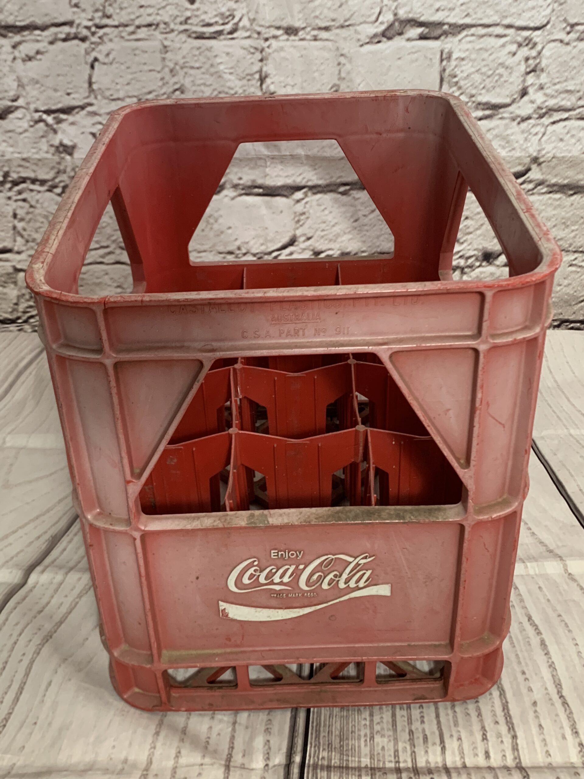 Vintage Coca-Cola 12 Bottle Plastic Crate - Red - Vintage Keepsakes