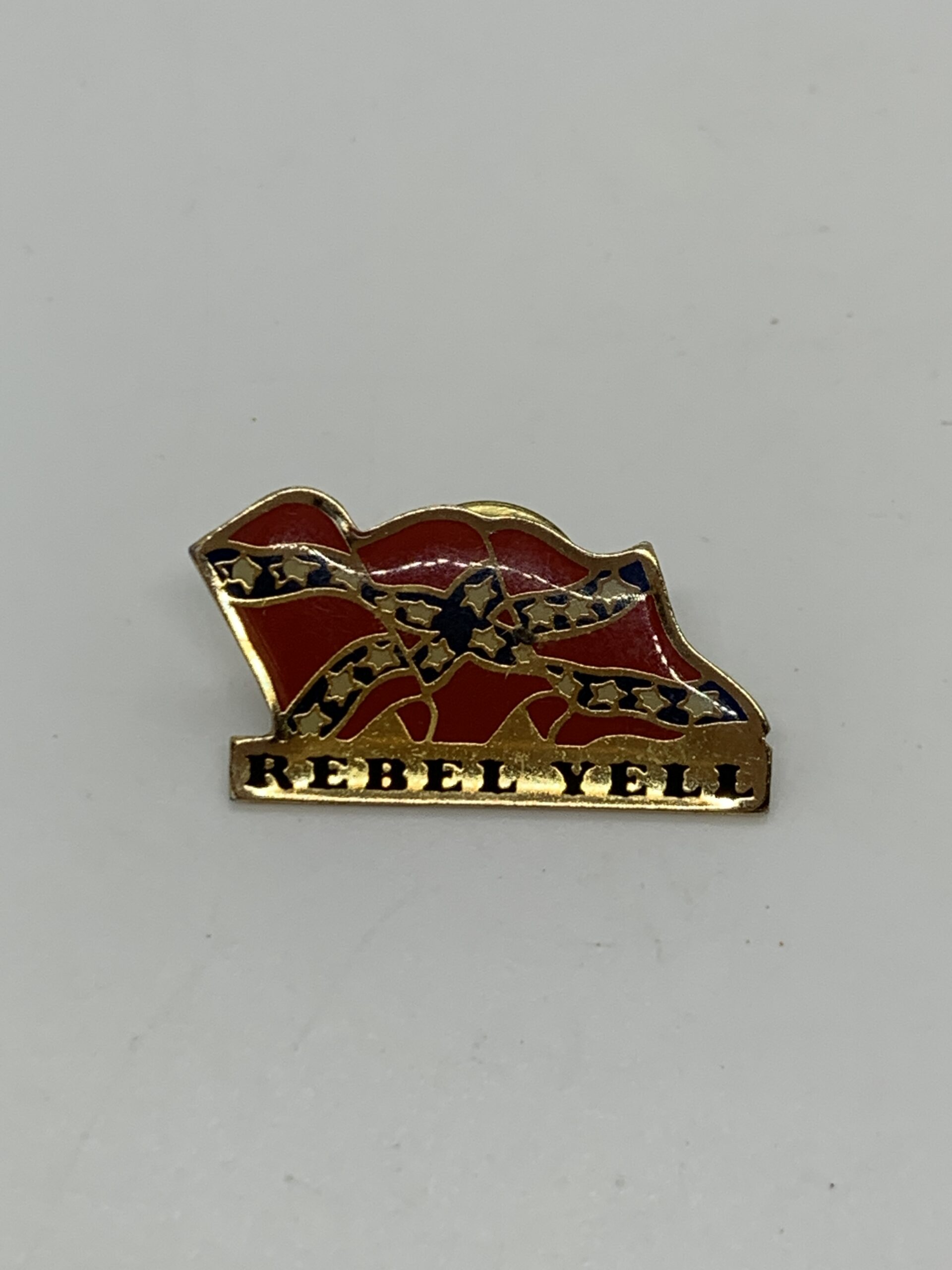 Rebel Yell Confederate Flag Pin Badge - Vintage Keepsakes