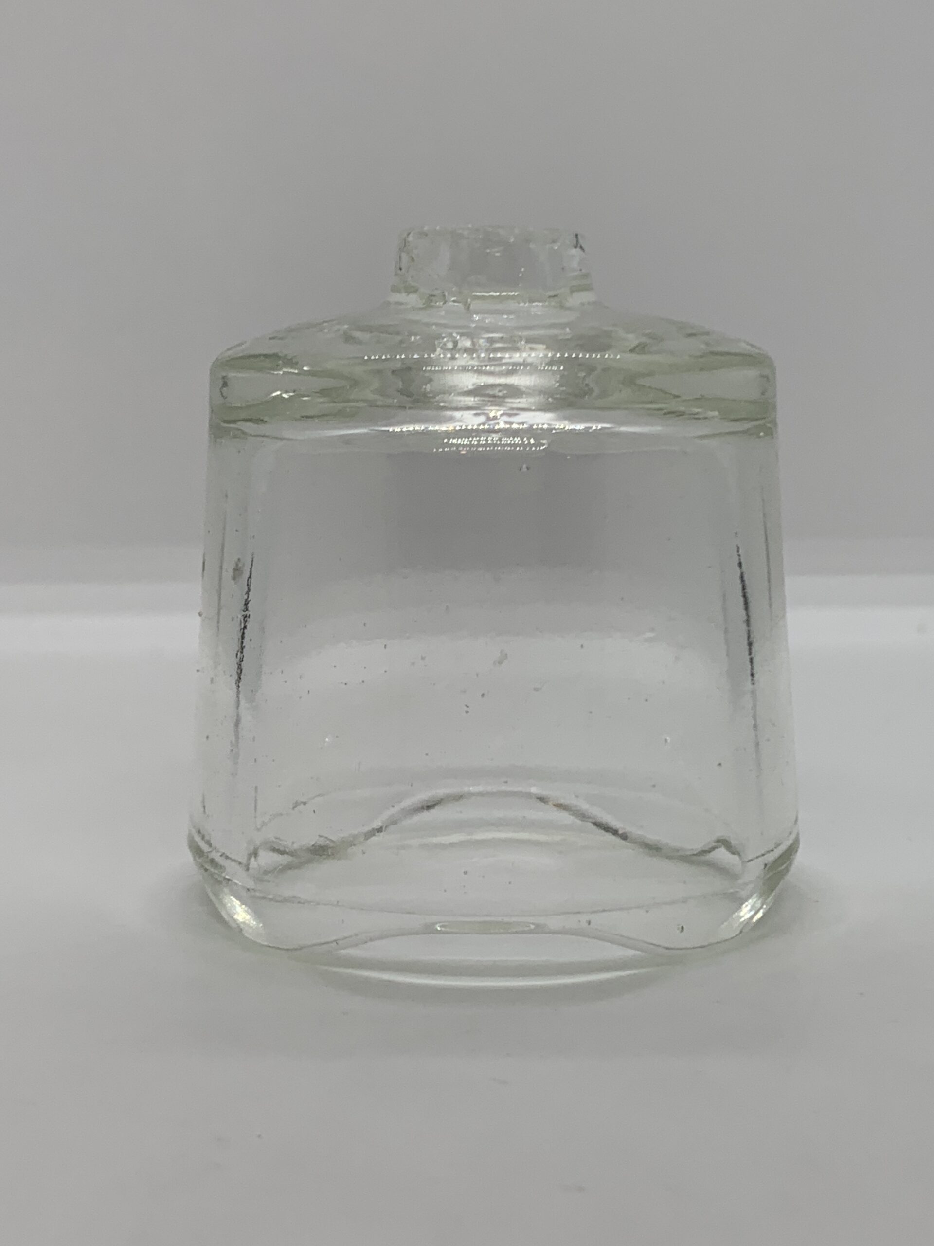 Pyrex Clear Pie Funnel Vent - Vintage Keepsakes