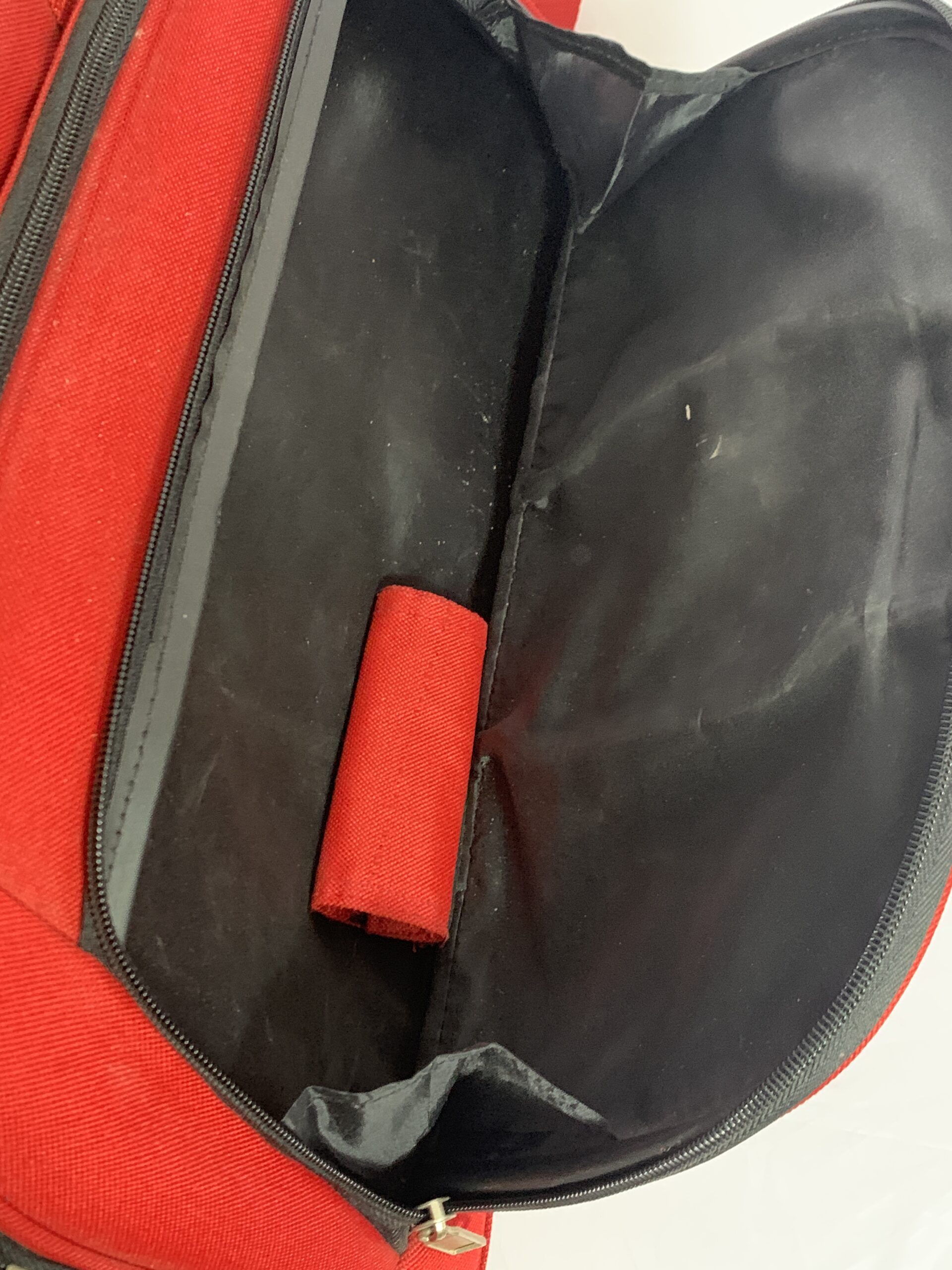 Red Carry Bag - Vintage Keepsakes